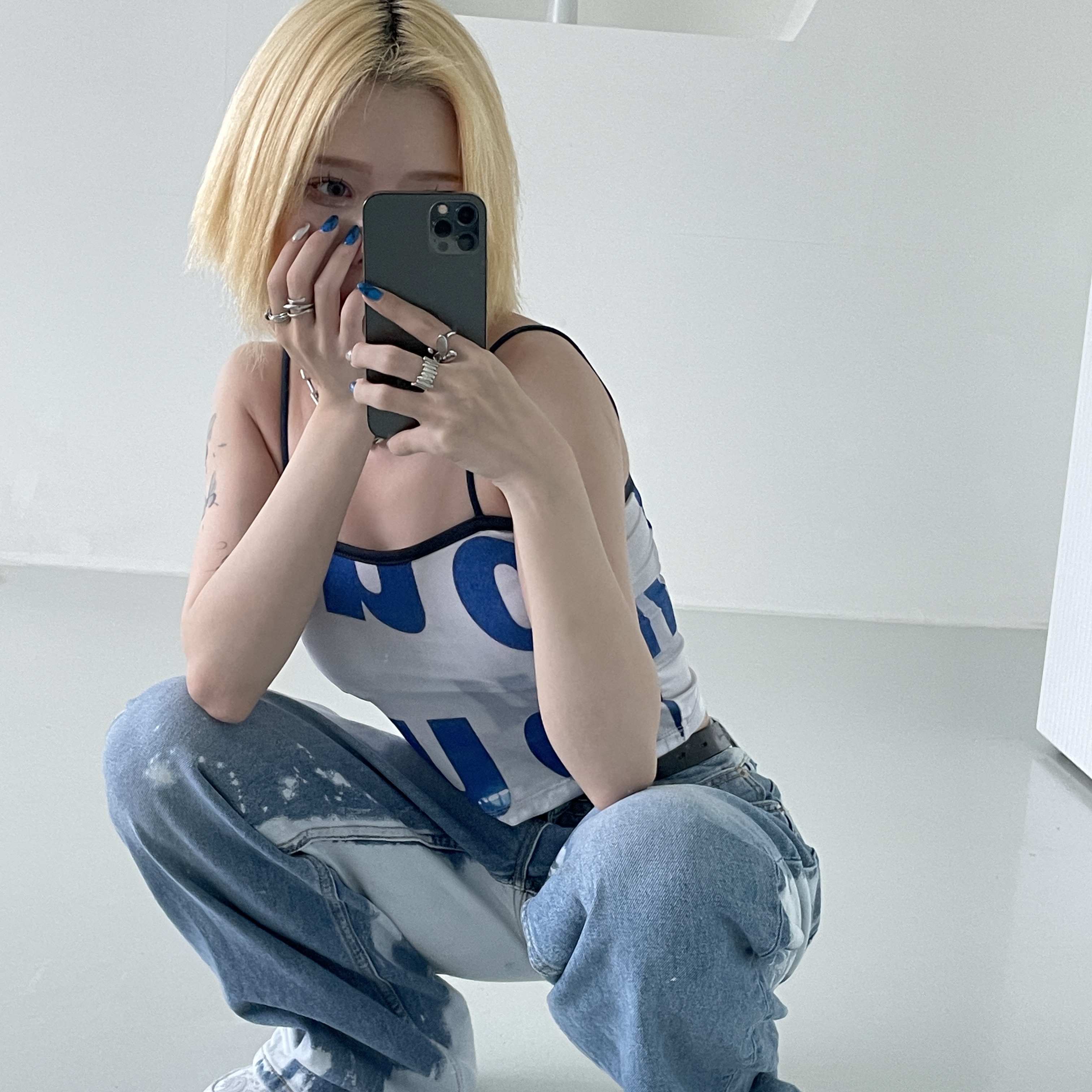 gyul__s2_ (@gyul__s2_) 님의 게시물 | KREAM