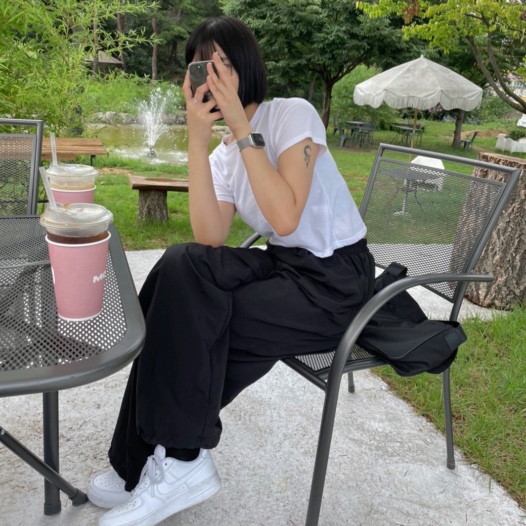 똥쟁 (@170.3kg) 님의 게시물 | KREAM