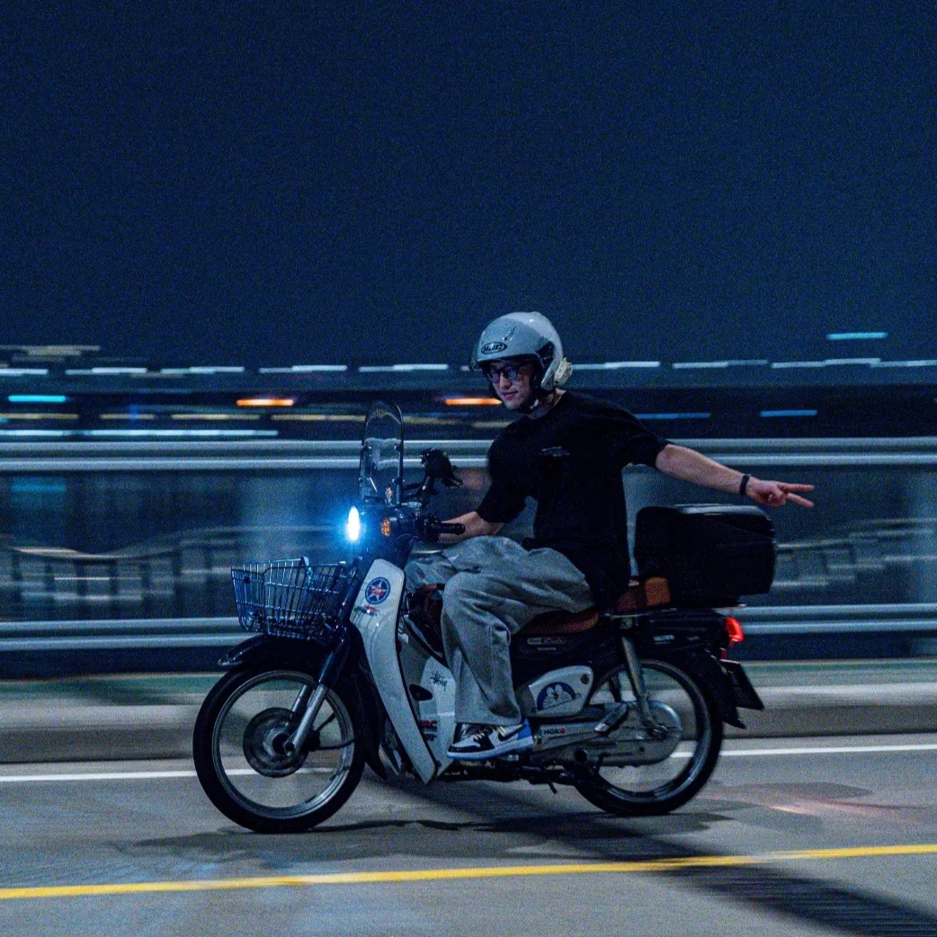 (@hh._.soo) 님의 게시물 | KREAM