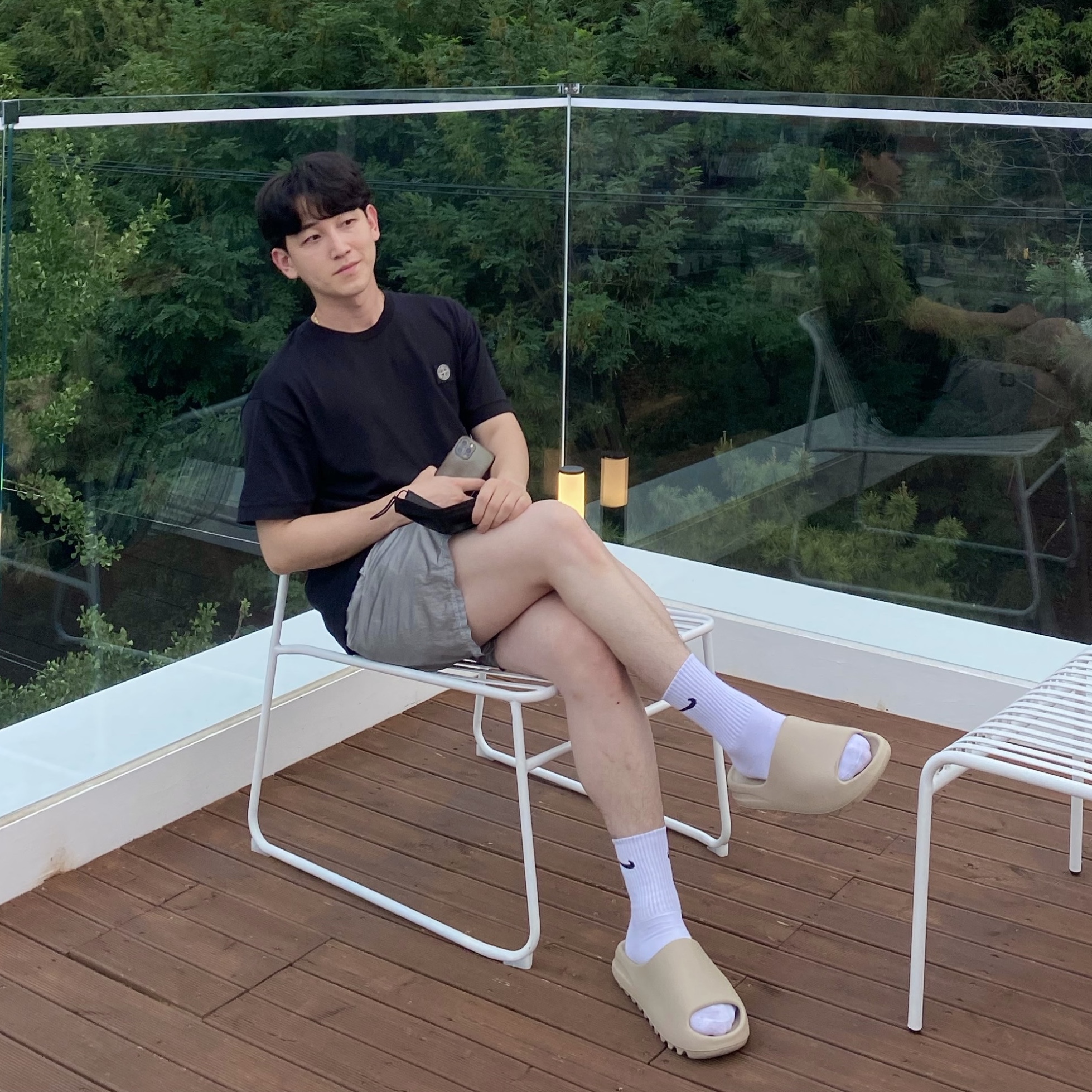 곰탱이 (@hun.__.2) 님의 게시물 | KREAM