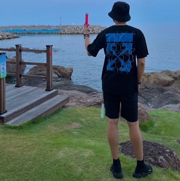 (@sea88) 님의 게시물 | KREAM