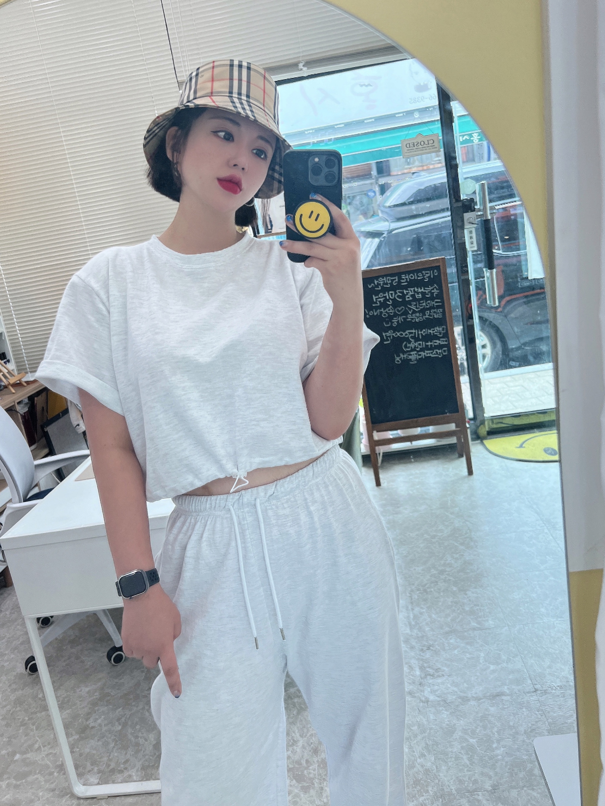 핼둥 (@xx__hr) 님의 게시물 | KREAM