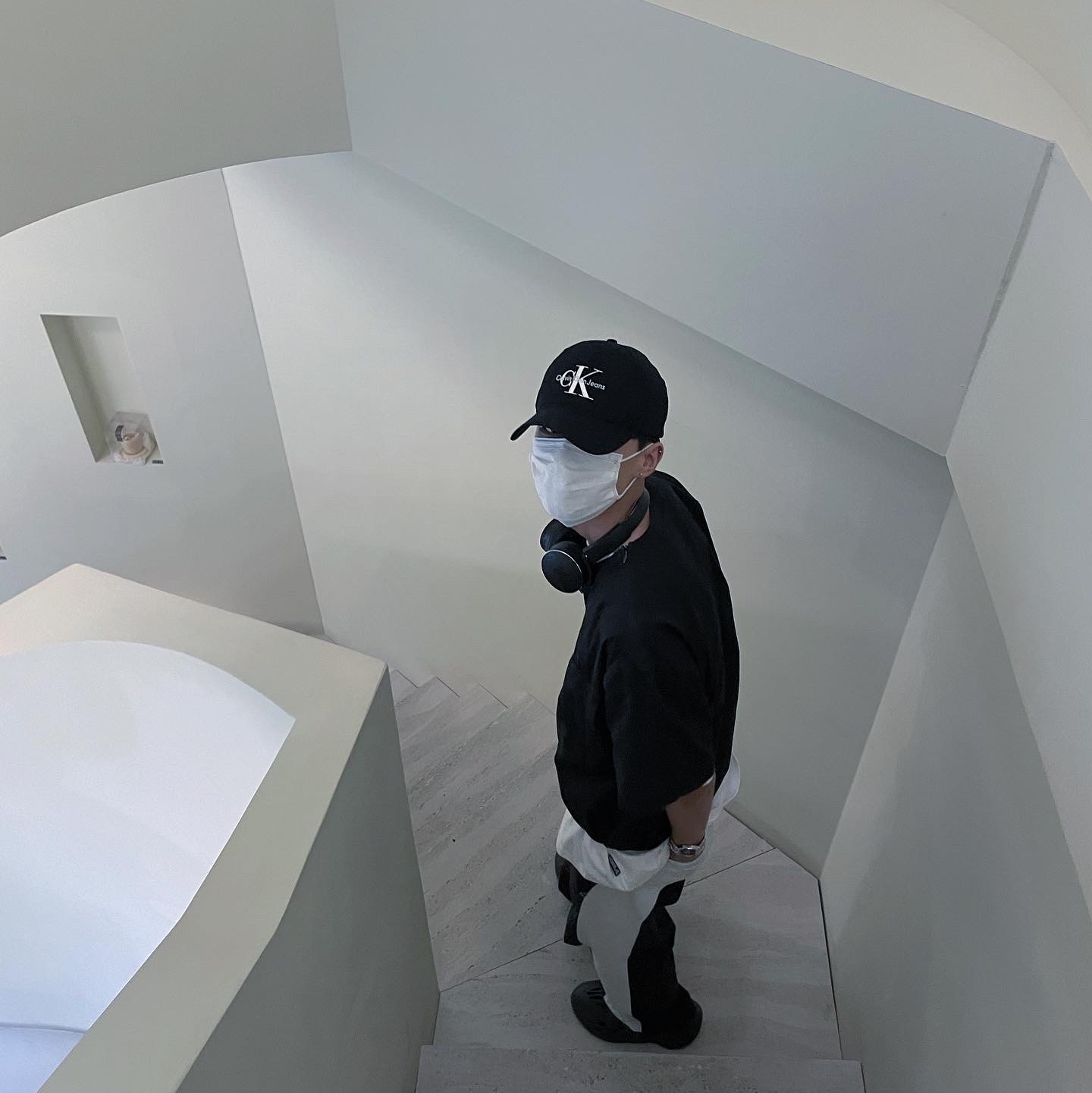 민 (@b_min_625) 님의 게시물 | KREAM