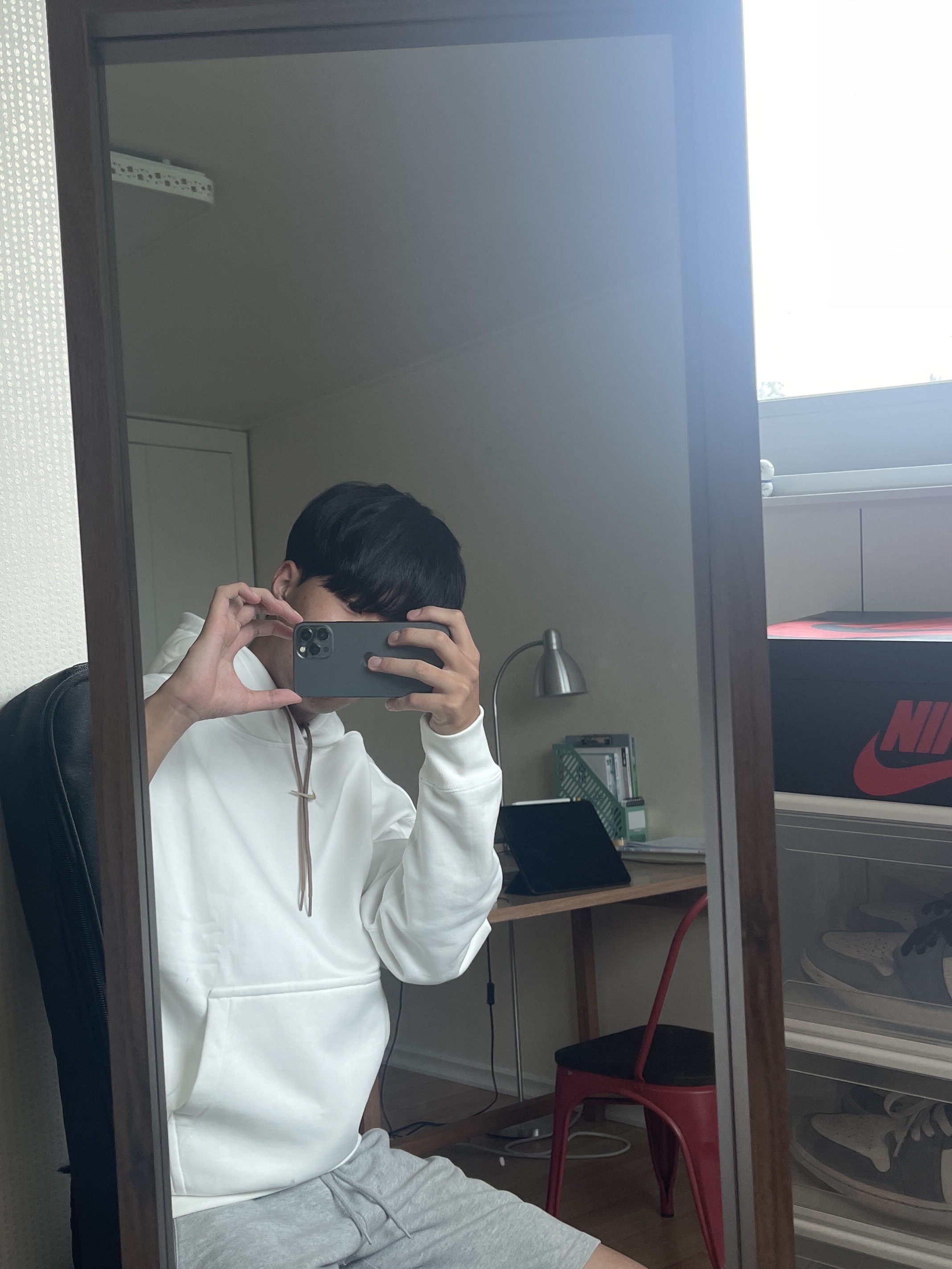 양건휘 (@217.1717) 님의 게시물 | KREAM