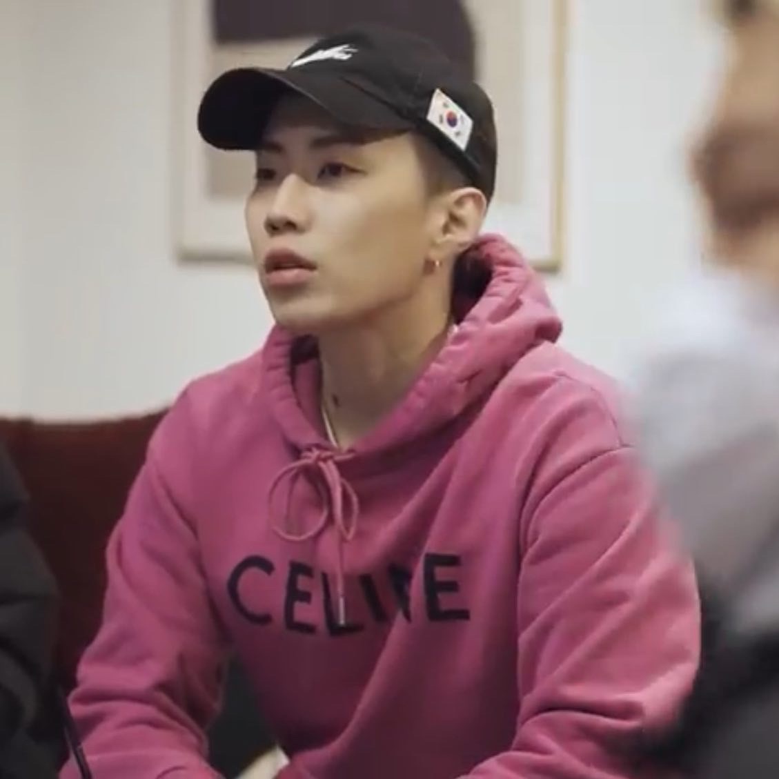 SCV (@terran) 님의 게시물 | KREAM