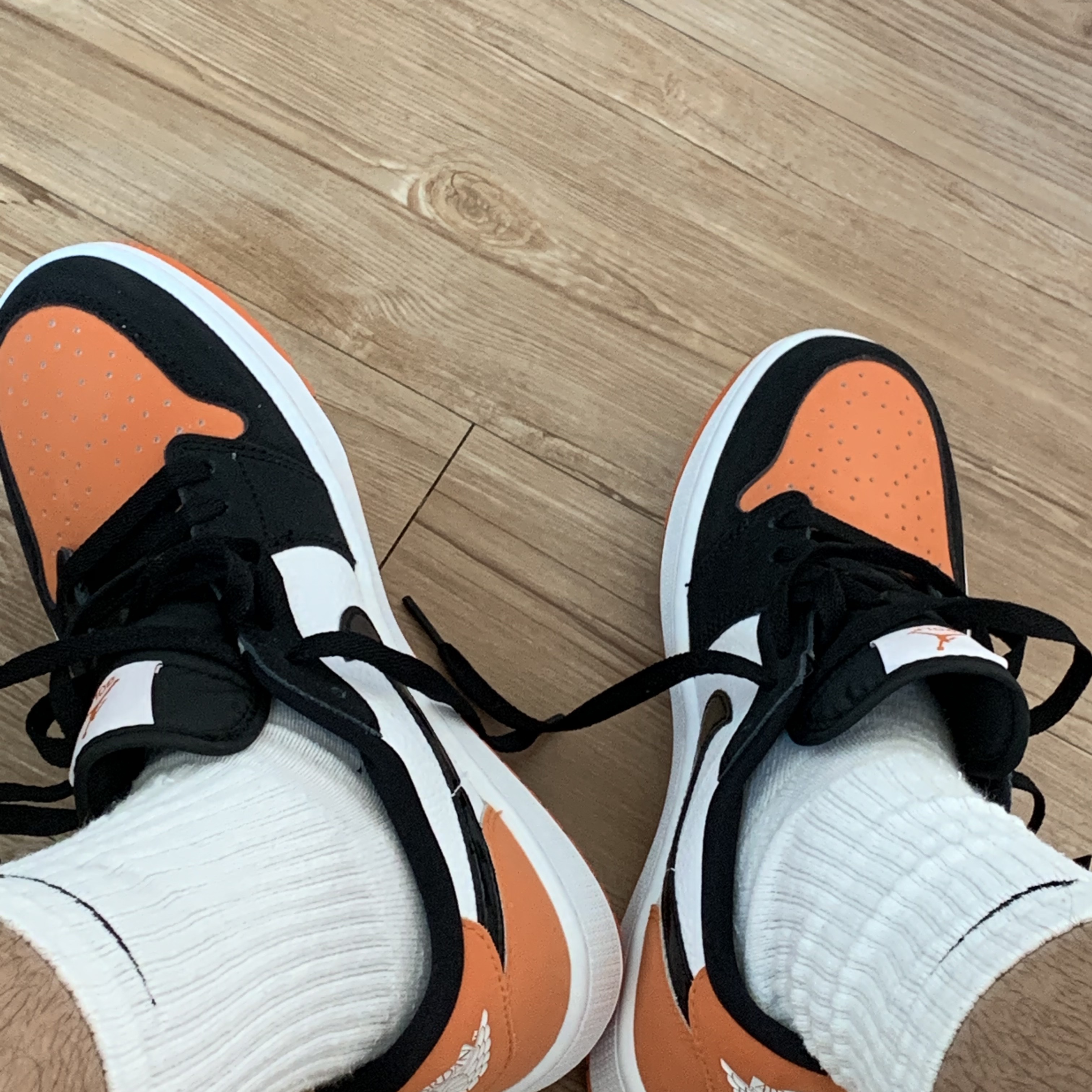 j434800 (@gyu_class) 님의 게시물 | KREAM