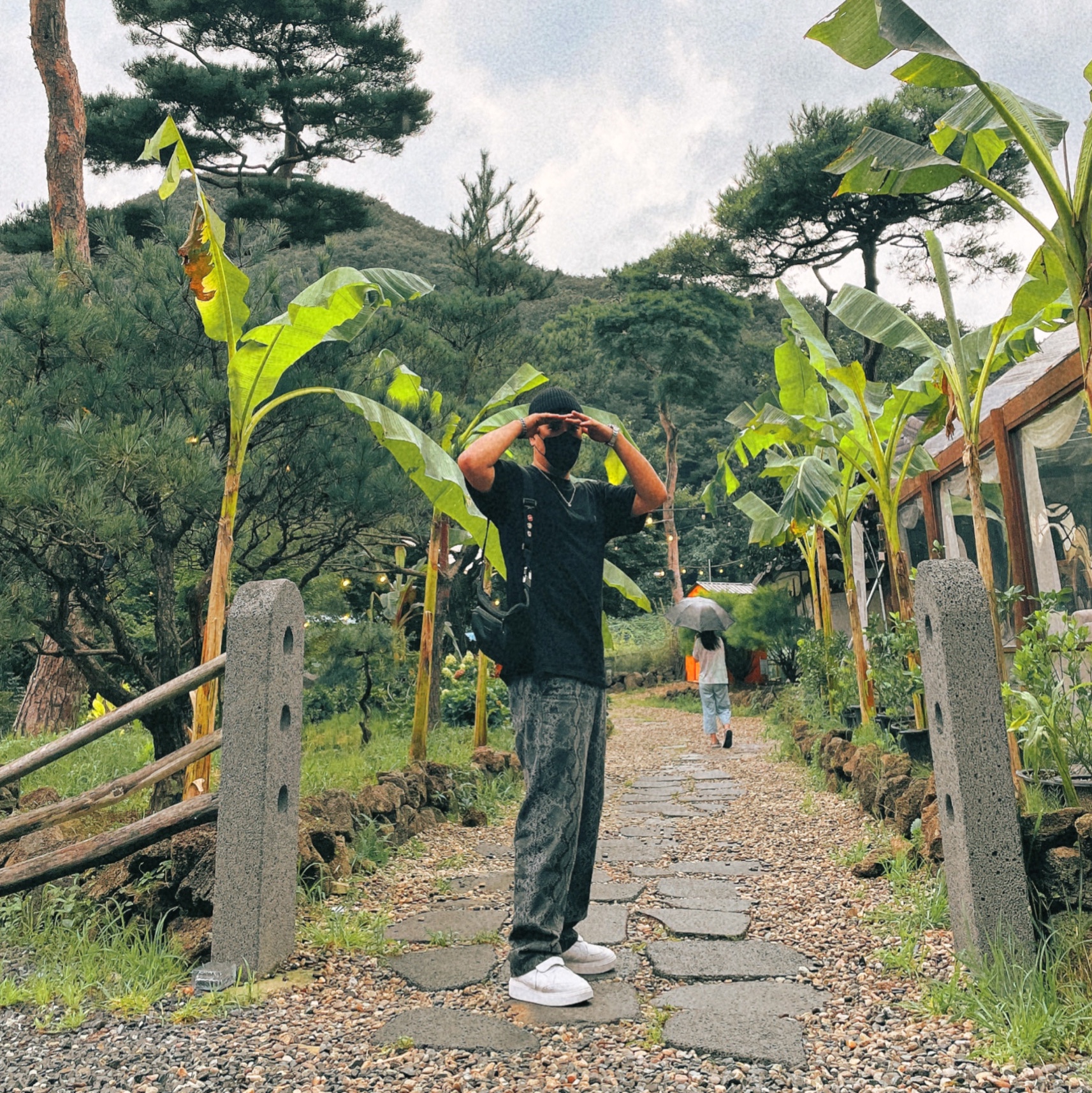 (@berrg) 님의 게시물 | KREAM