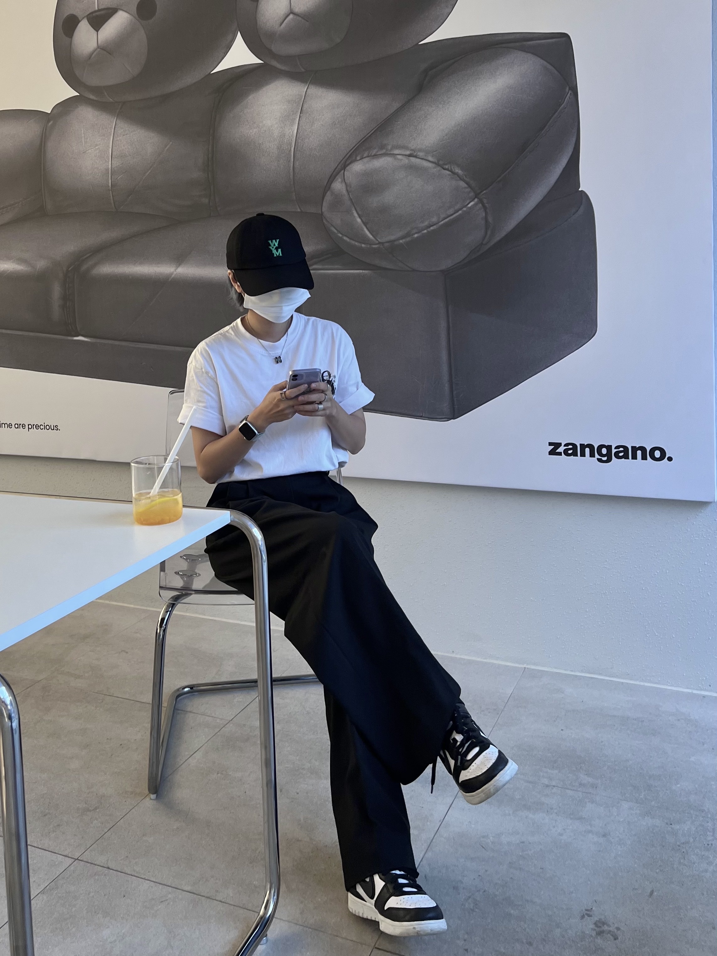 주팔 (@jupal) 님의 게시물 | KREAM