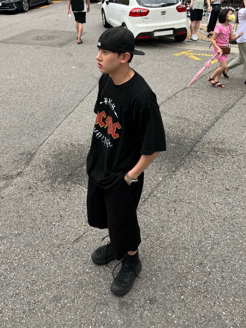 신발 자랑하러 왔어유 (@hit_taek) 님의 게시물 | KREAM