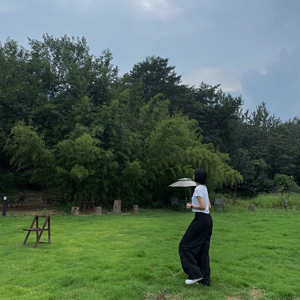 똥쟁 (@170.3kg) 님의 게시물 | KREAM