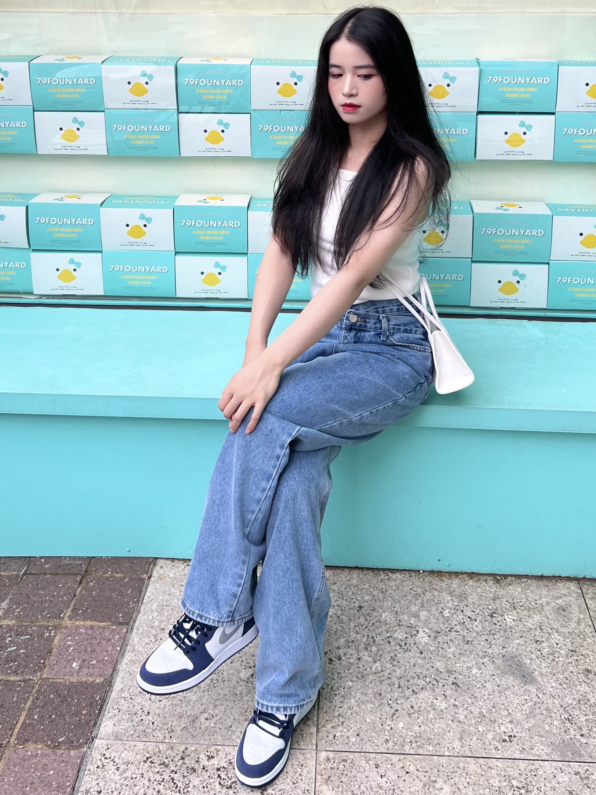 Instagram: c... (@cho_hee00) 님의 게시물 | KREAM