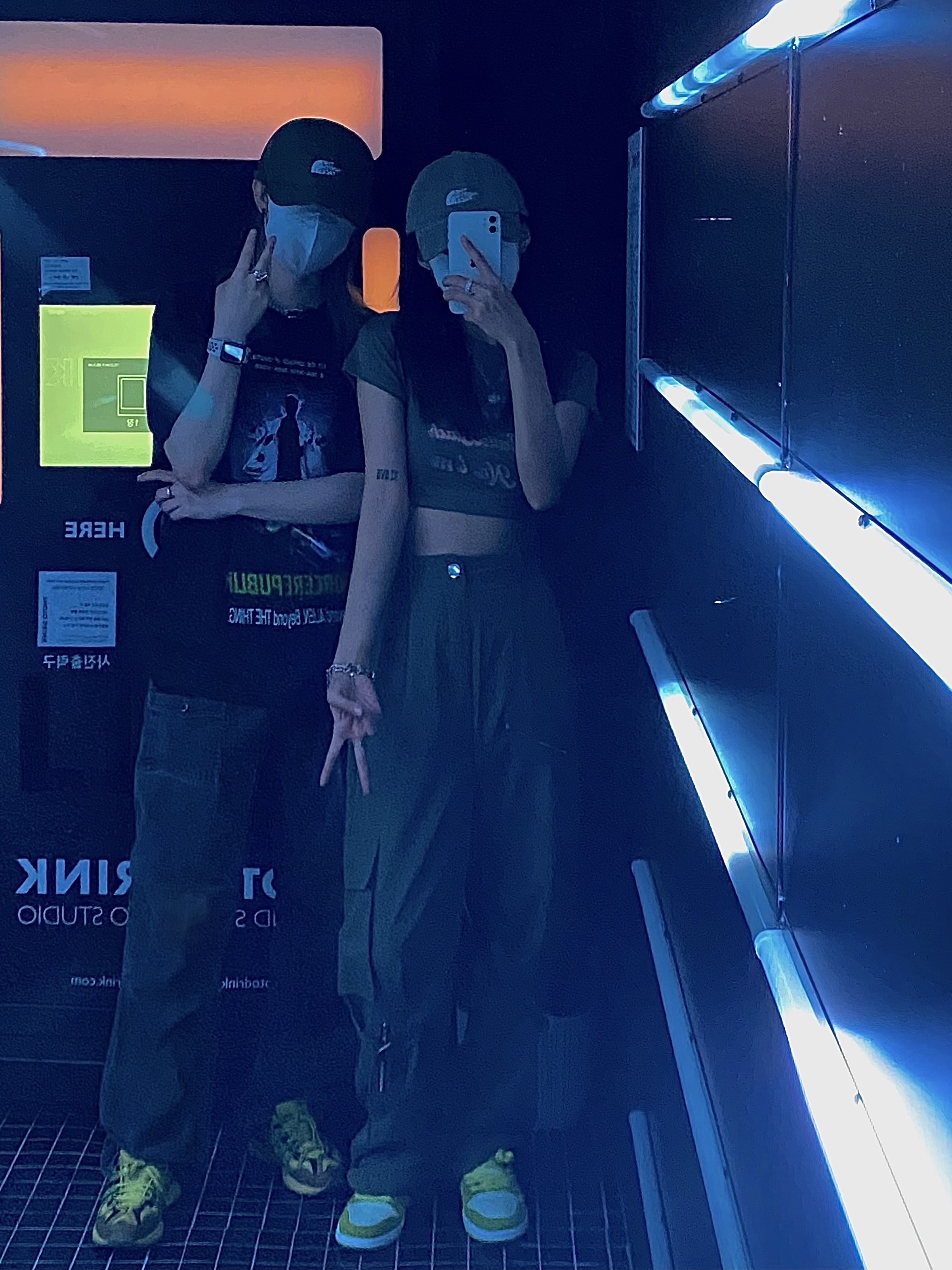 (@mitakaasa) 님의 게시물 | KREAM