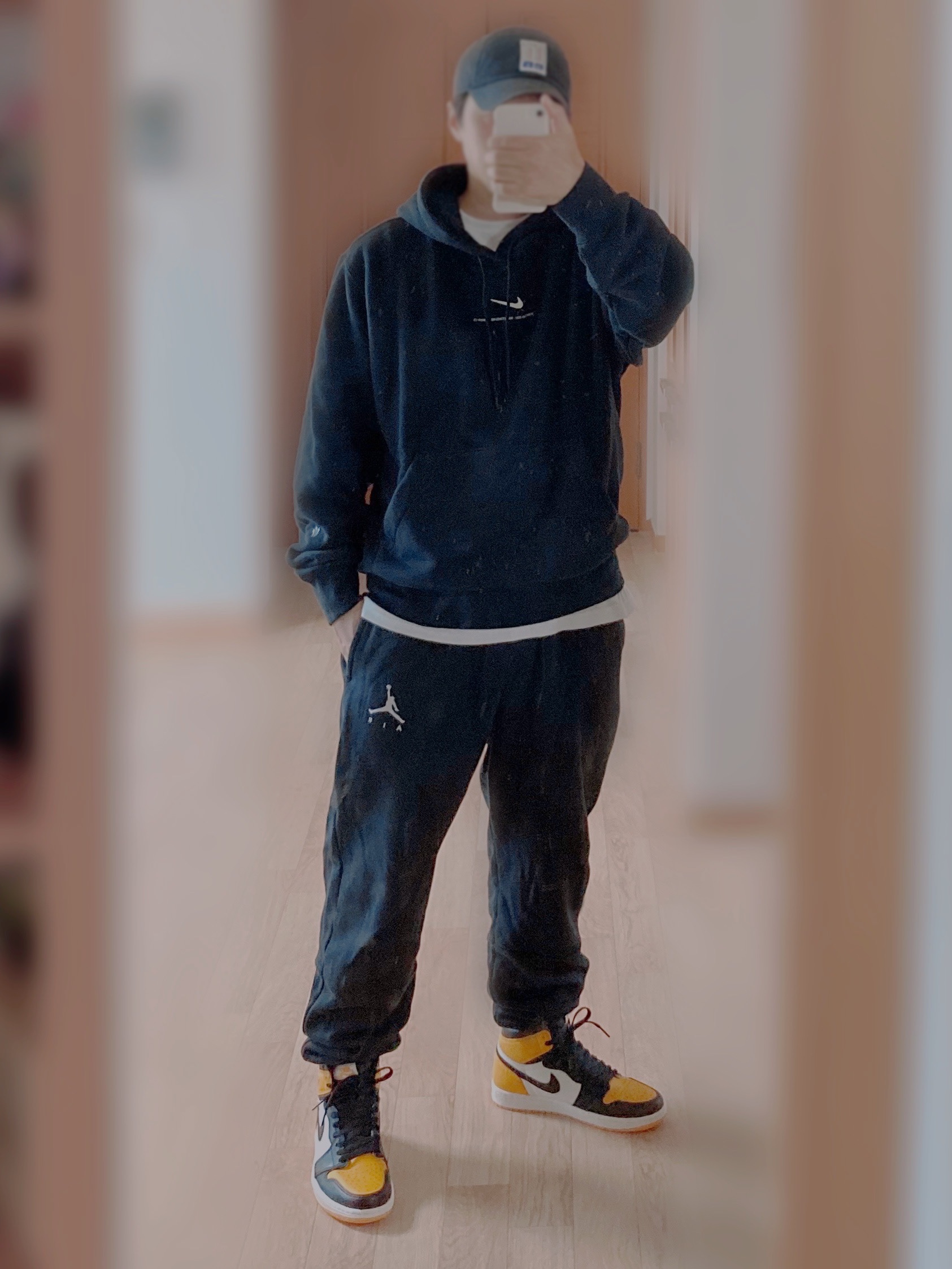 O-jin (@cool_peace) 님의 게시물 | KREAM