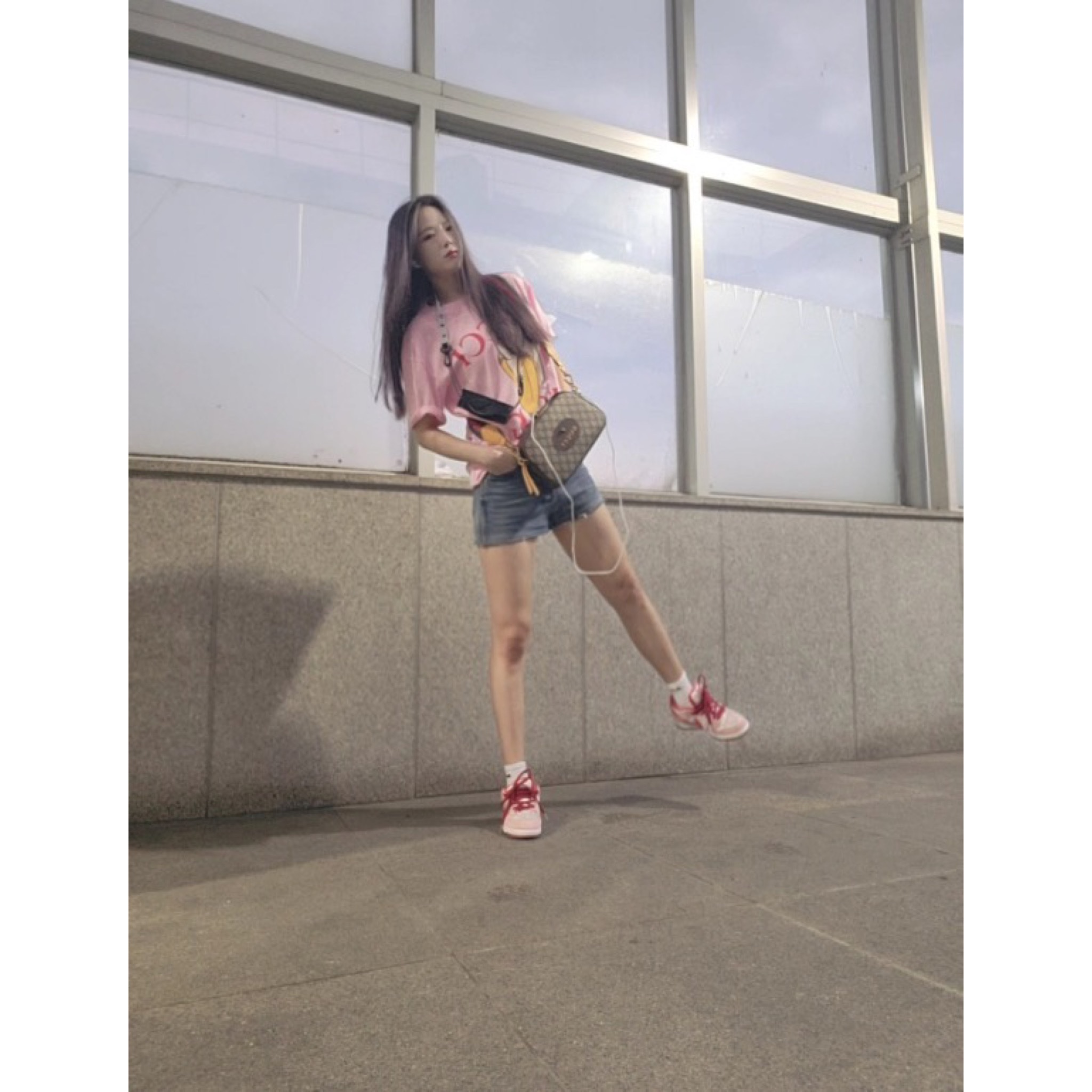 닷톰 (@choilovetom) 님의 게시물 | KREAM