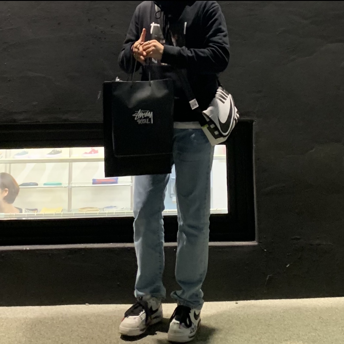 태리블리 (@tae_young._.e) 님의 게시물 | KREAM