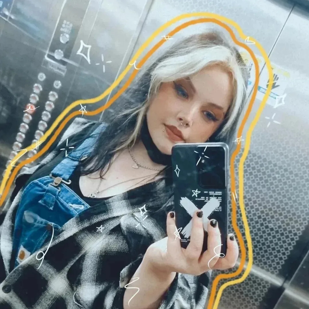 lx (@lxxoo) 님의 게시물 | KREAM