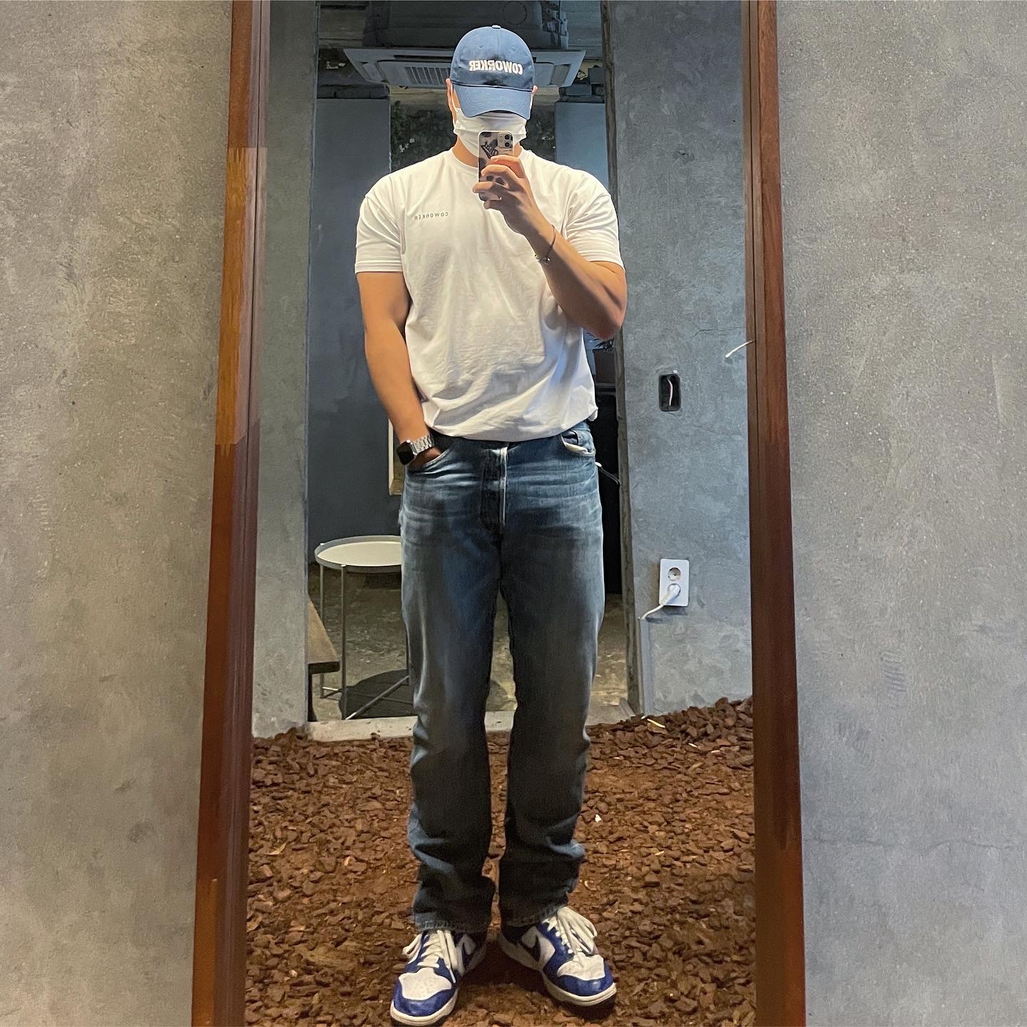 광어 (@kwange0) 님의 게시물 | KREAM