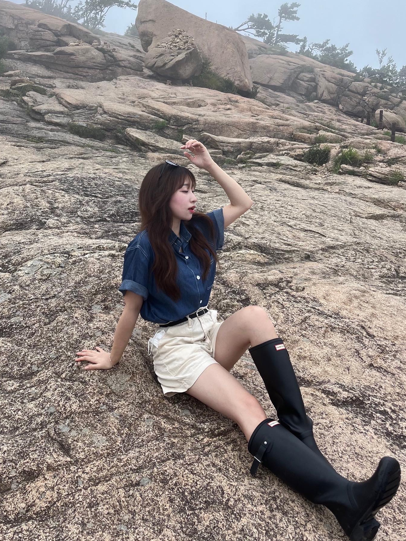 냐냥 (@kuryomi) 님의 게시물 | KREAM