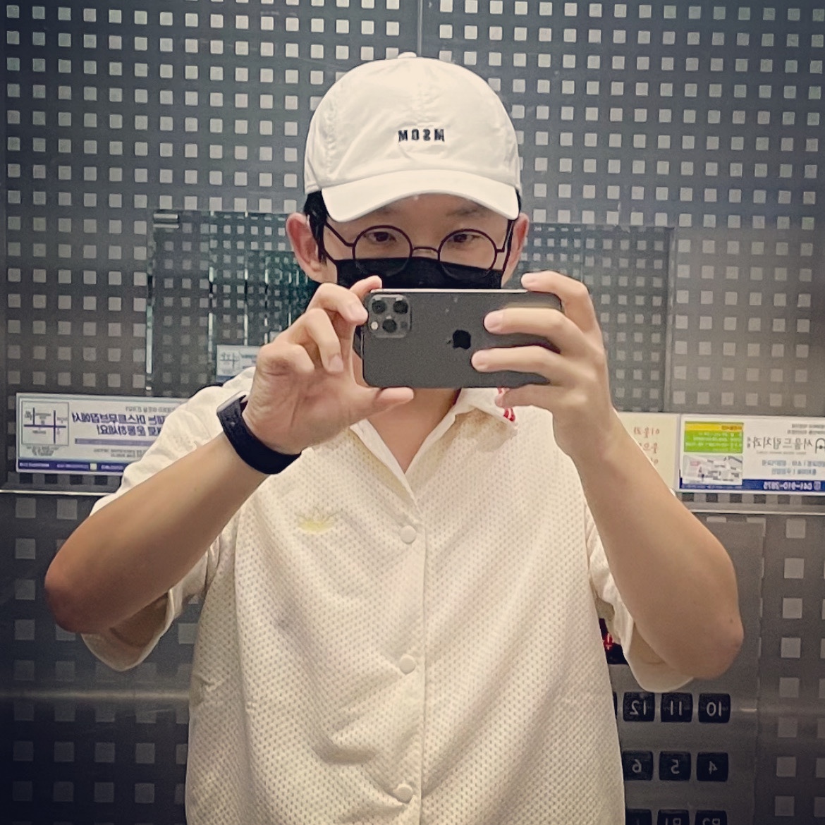 정석 (@orion5) 님의 게시물 | KREAM