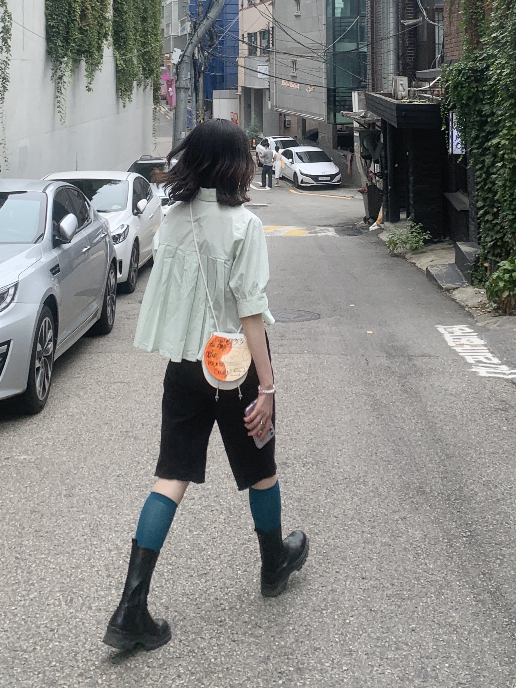 ฅ^•ﻌ•^ฅ (@hy0nida) 님의 게시물 | KREAM