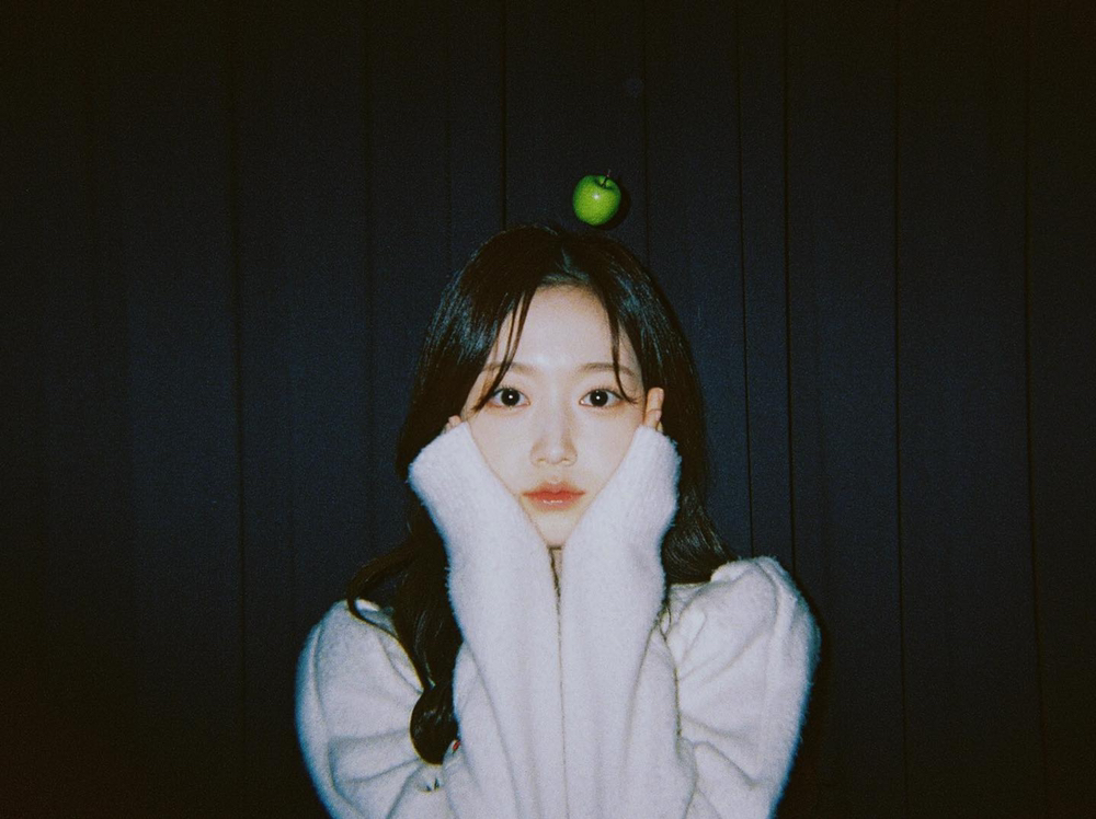 서윤 (@seo._.yoon) 님의 게시물 | KREAM