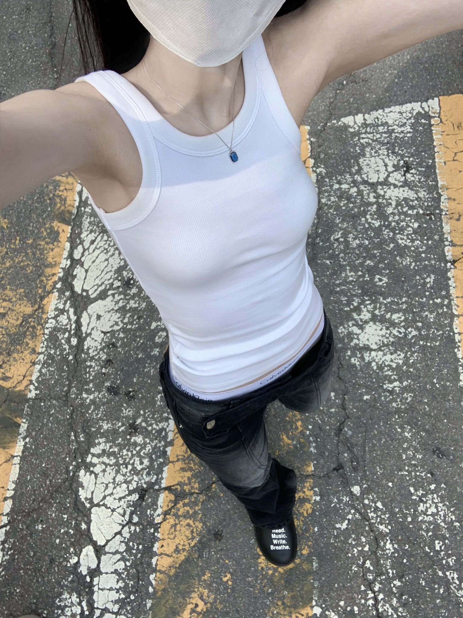 (@lovef8l) 님의 게시물 | KREAM