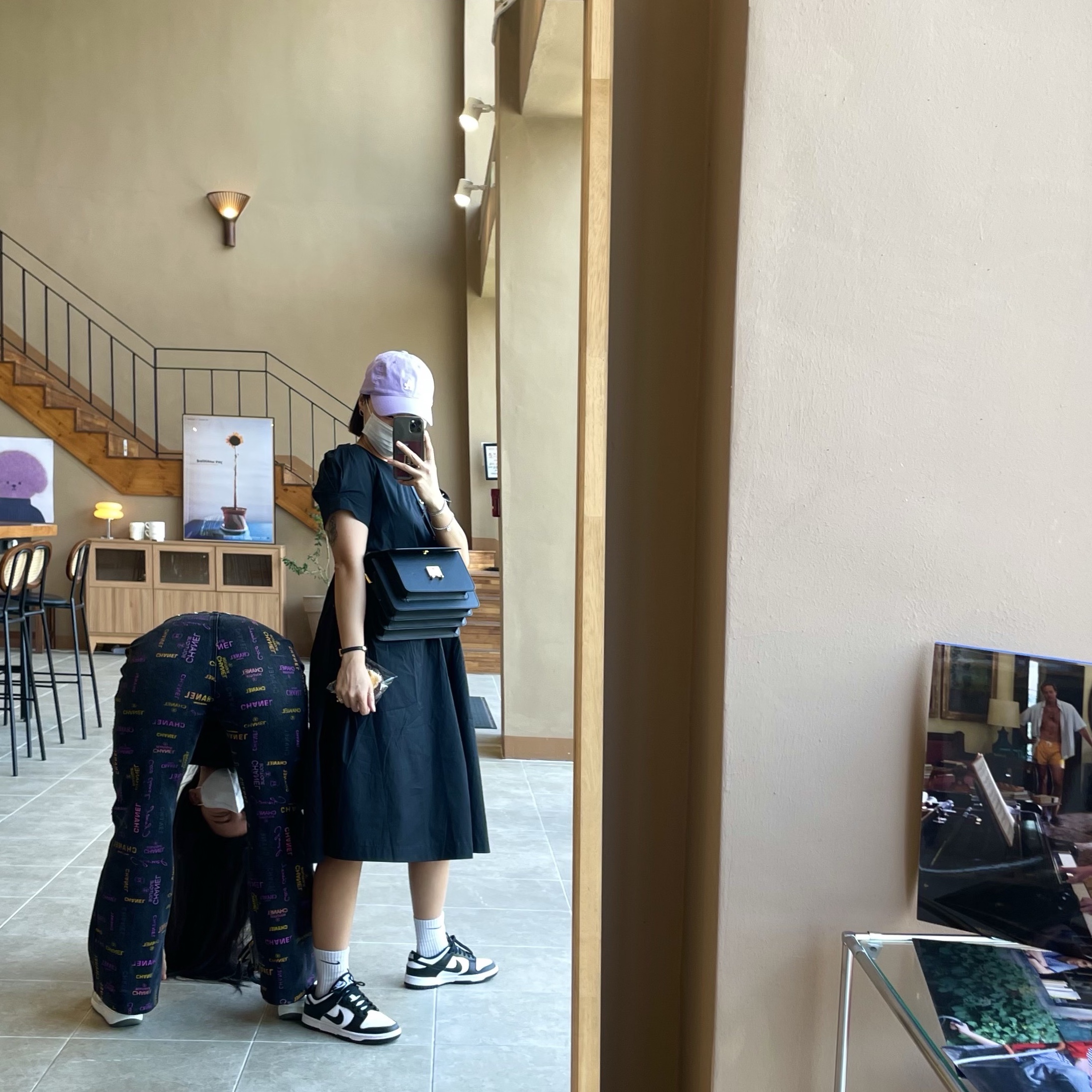 찌니 (@yeady_zini) 님의 게시물 | KREAM