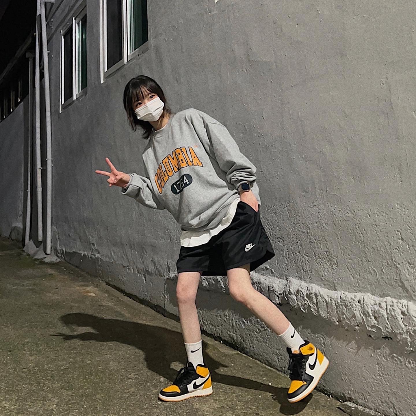 댜쨩 (@95.ekdus) 님의 게시물 | KREAM