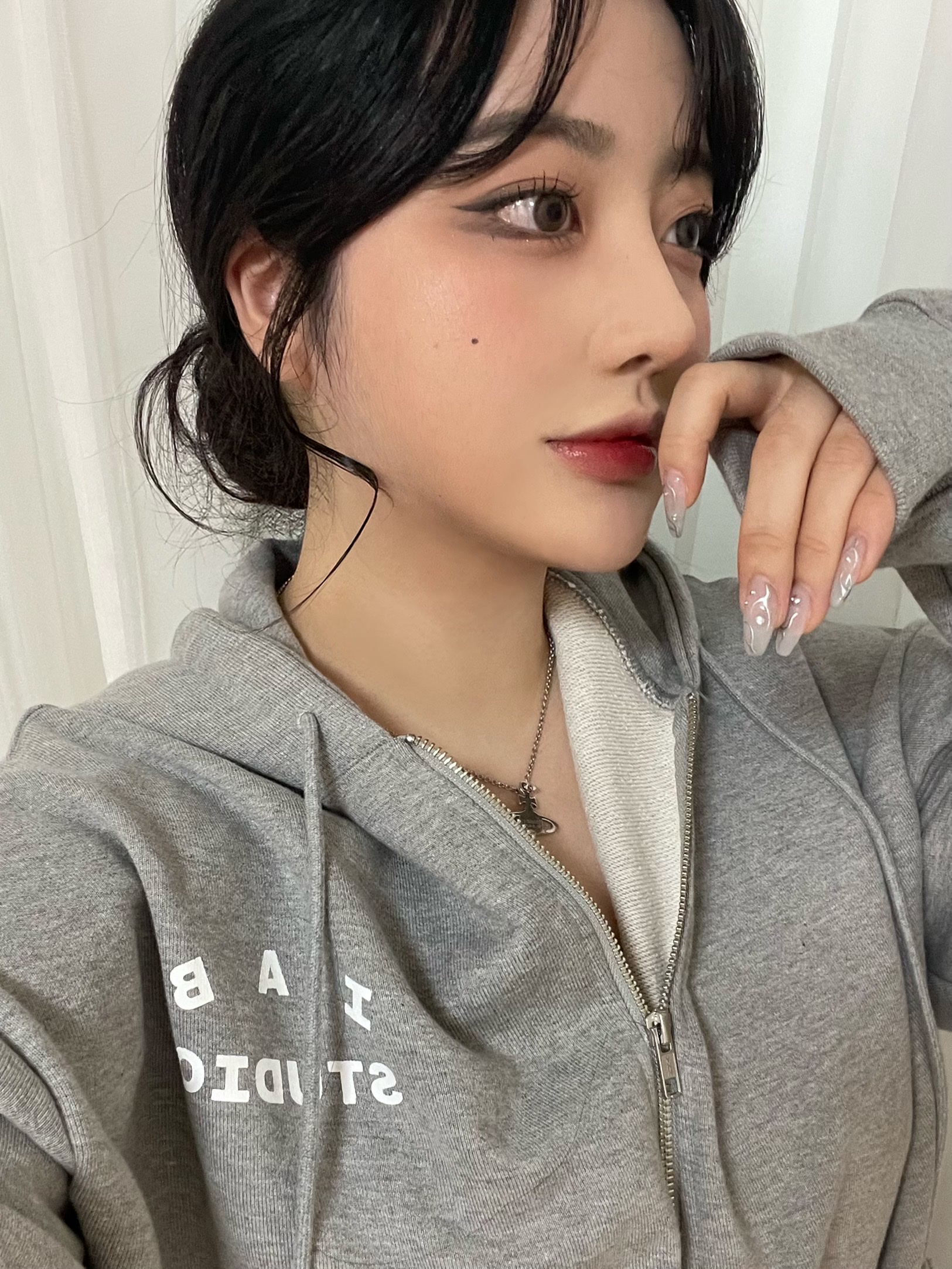 링쨩 (@rynzzang_) 님의 게시물 | KREAM