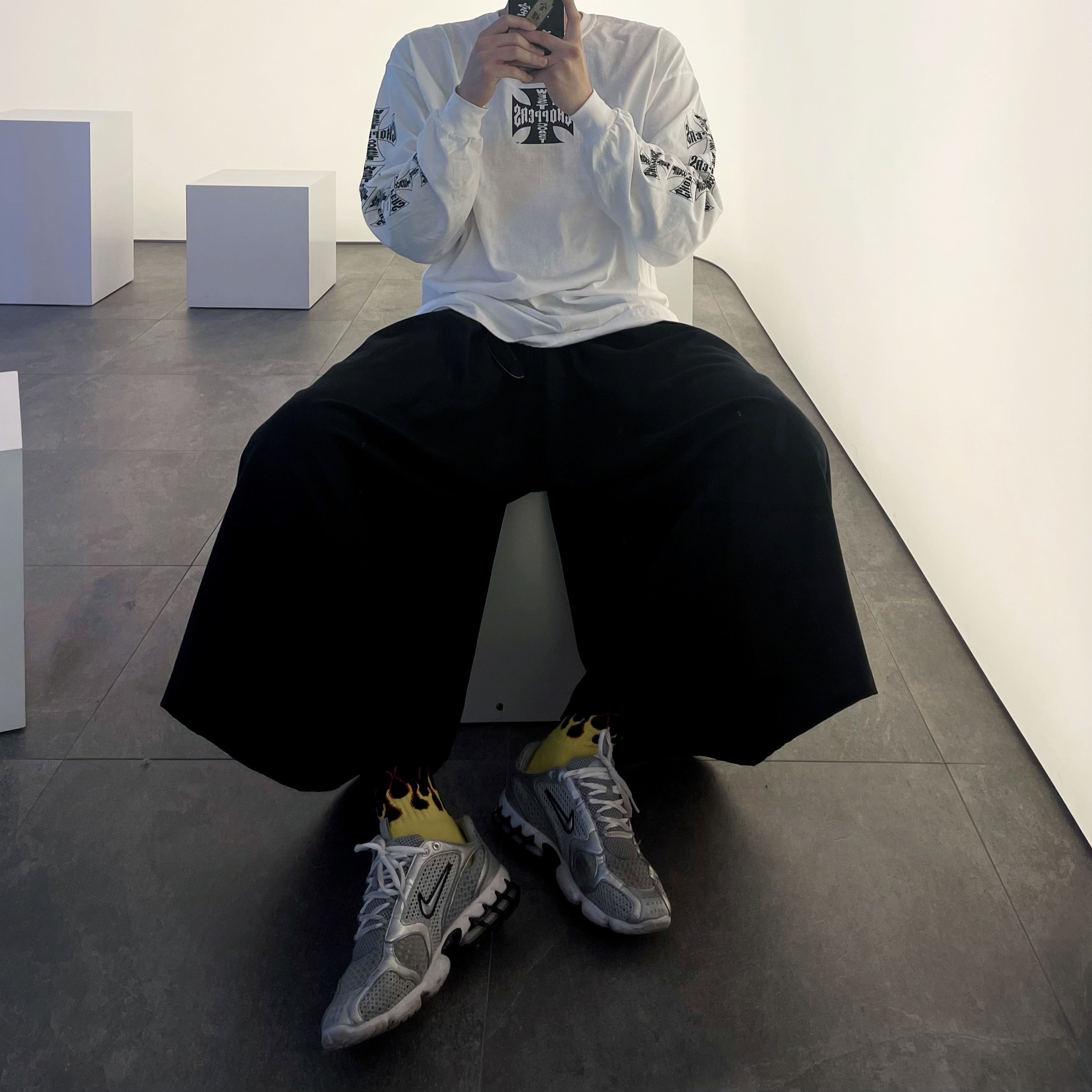 옷시민 (@hyun__oh) 님의 게시물 | KREAM