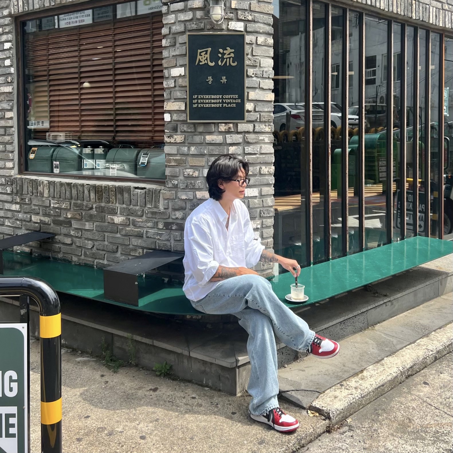 융밍 (@29kgold) 님의 게시물 | KREAM