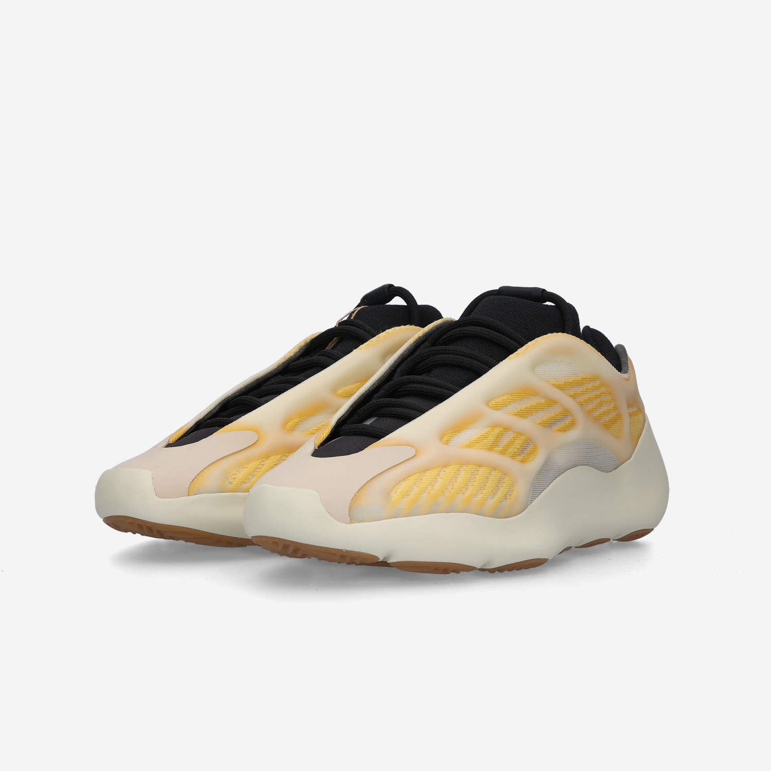 아디다스 이지 700 V3 모노 사플라워 | KREAM