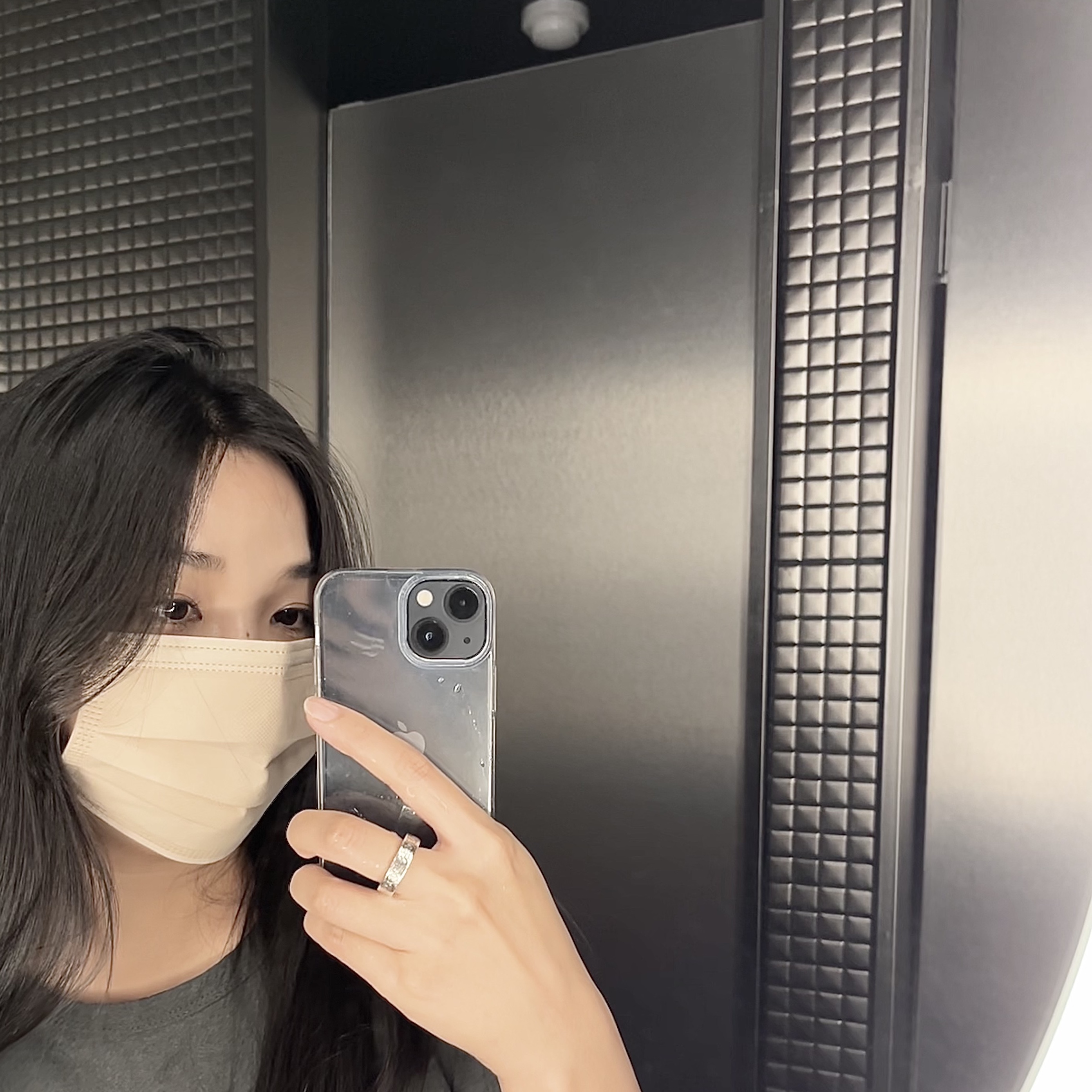 Insta @wnxoq (@wnxoq) 님의 게시물 | KREAM