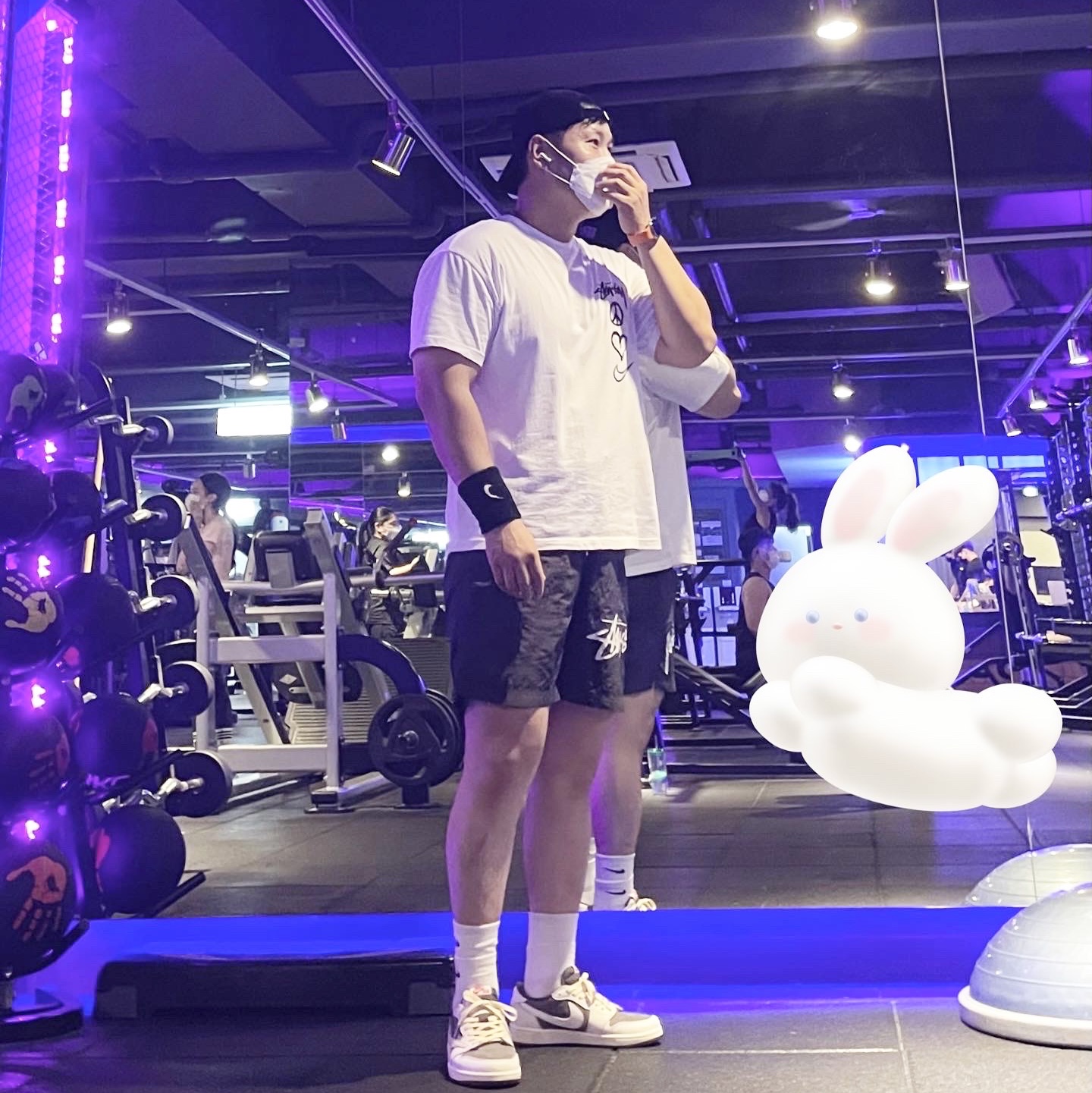 jaeingod (@sez_kakao) 님의 게시물 | KREAM