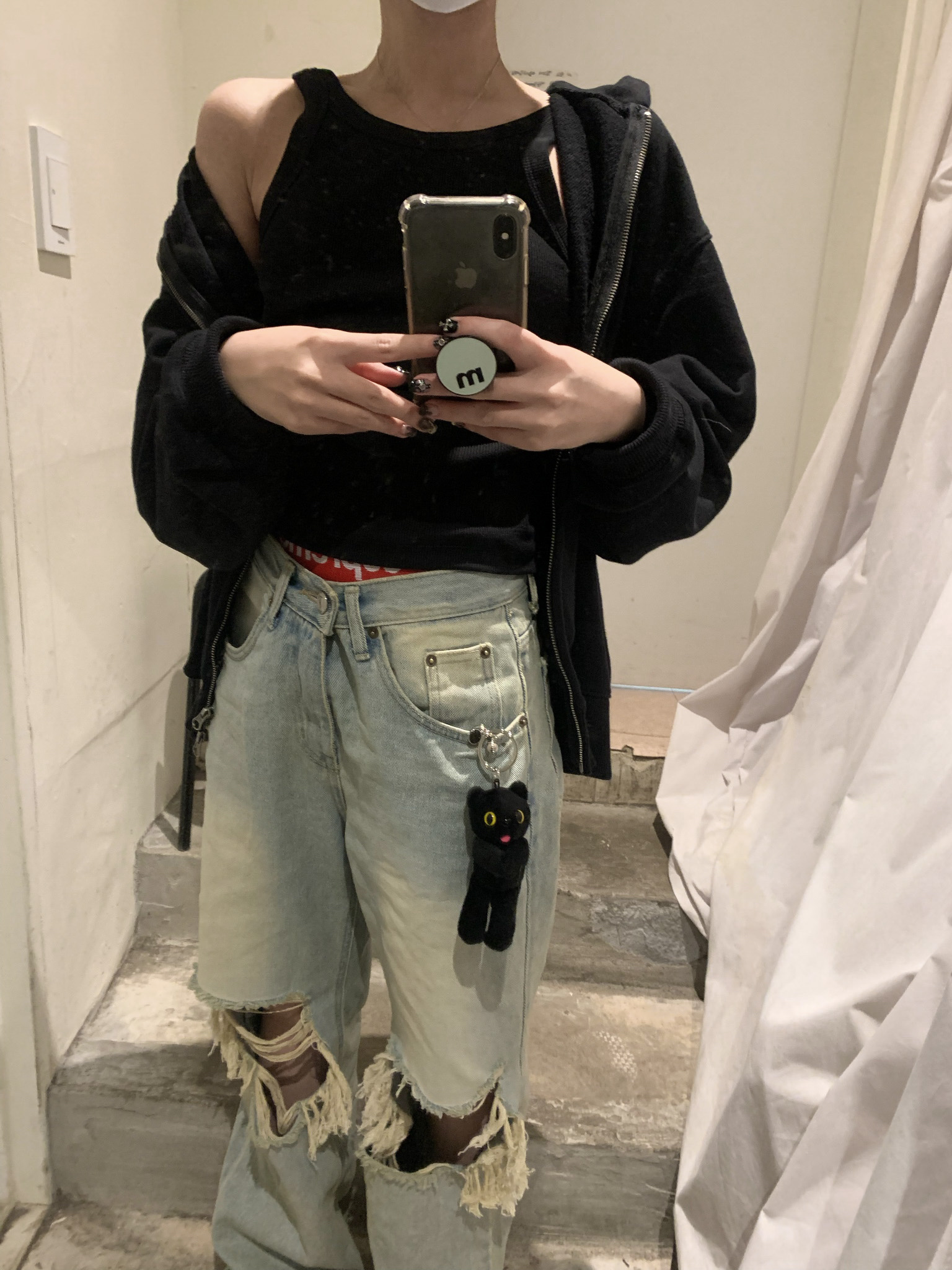 (@lovef8l) 님의 게시물 | KREAM