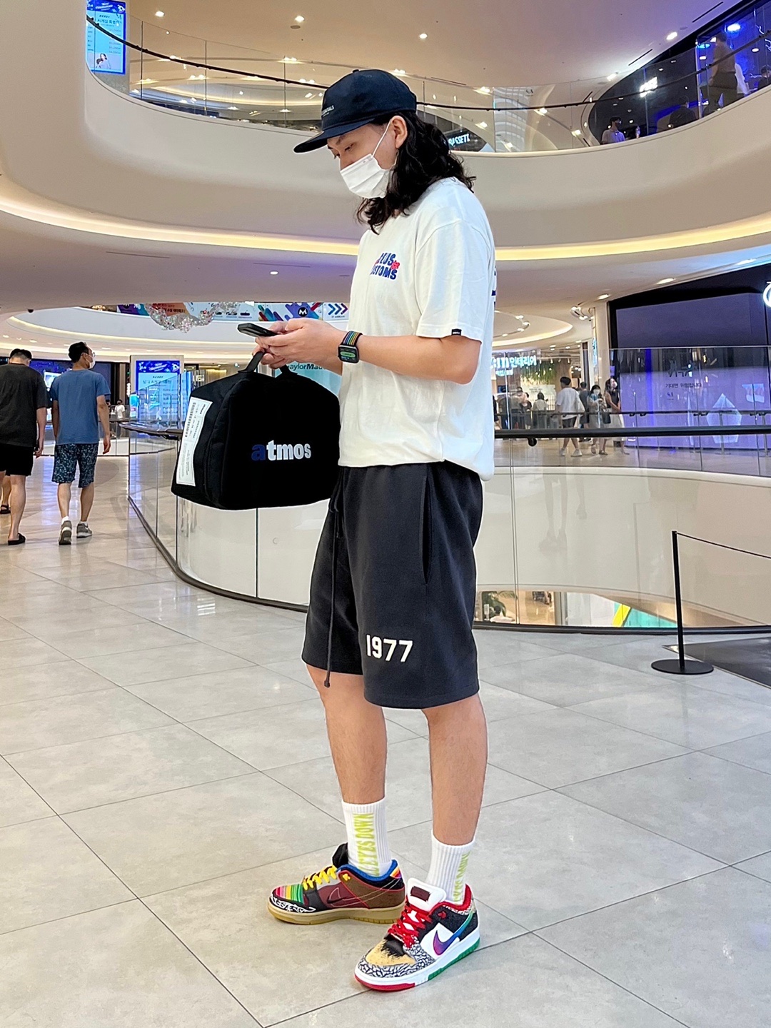 구름구 (@cloud9nine) 님의 게시물 | KREAM