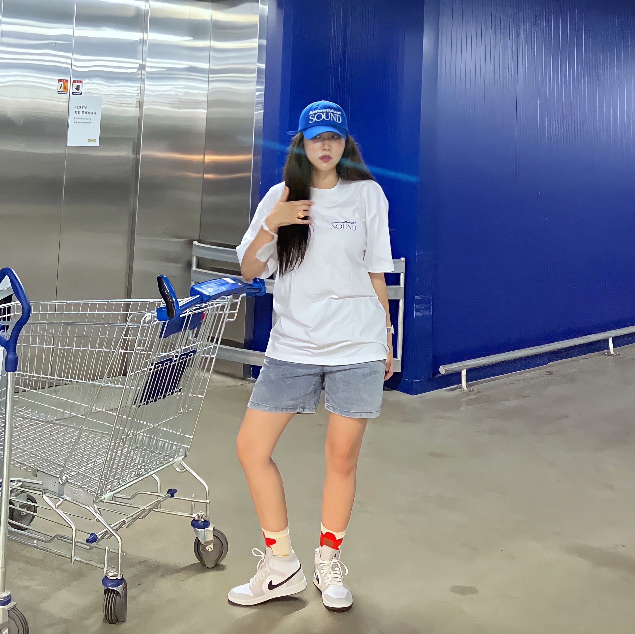 이린 (@yens_tyle) 님의 게시물 | KREAM