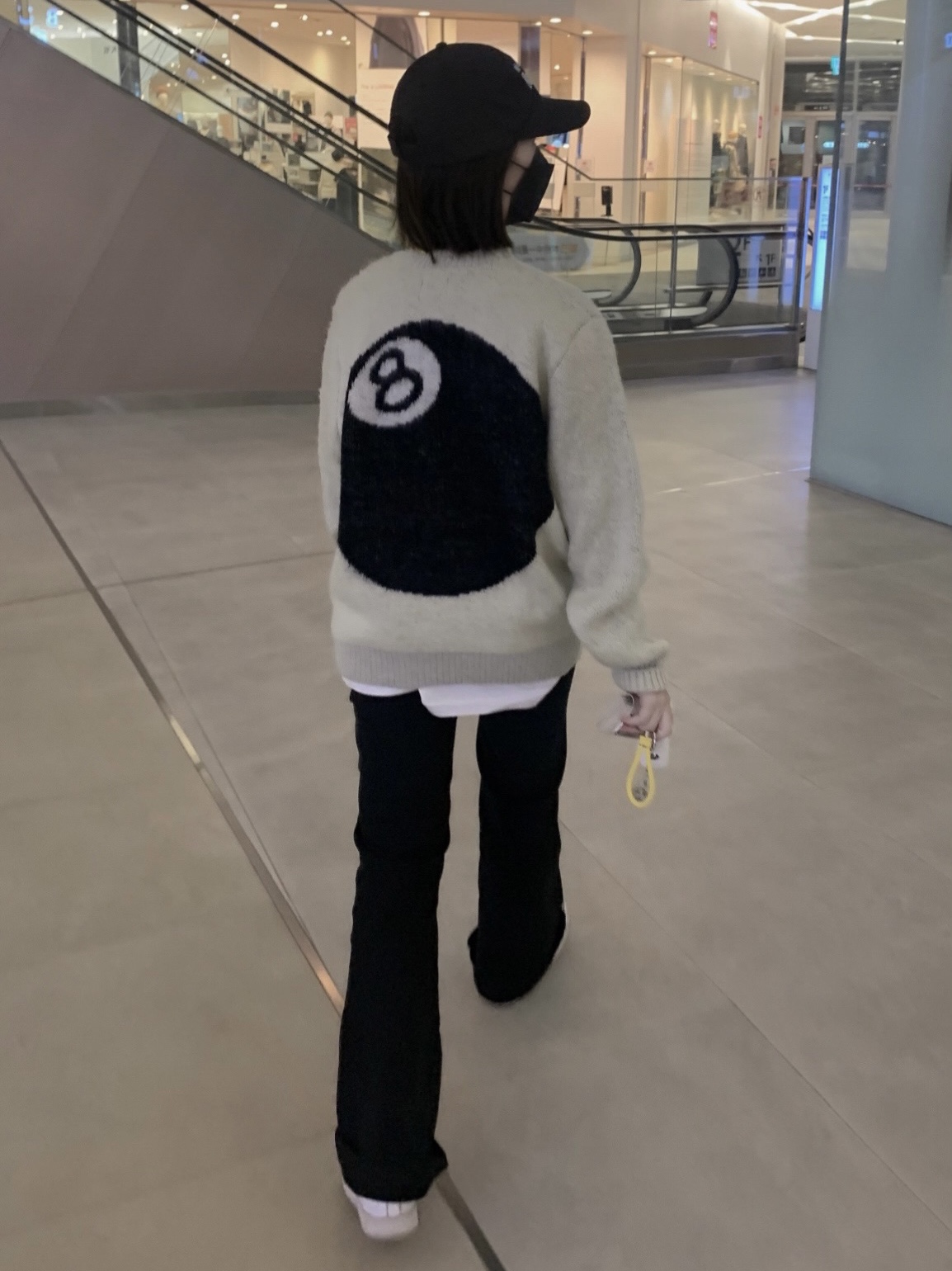 (@lovef8l) 님의 게시물 | KREAM