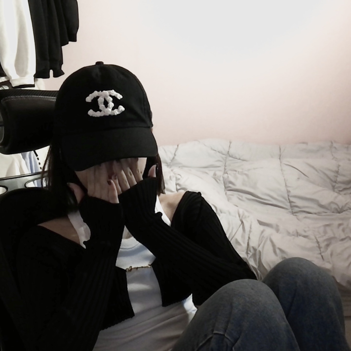 (@lovef8l) 님의 게시물 | KREAM