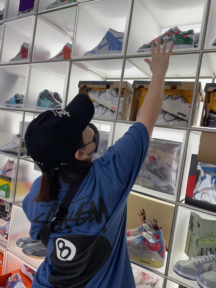 탱구리 (@kimtaeng__) 님의 게시물 | KREAM