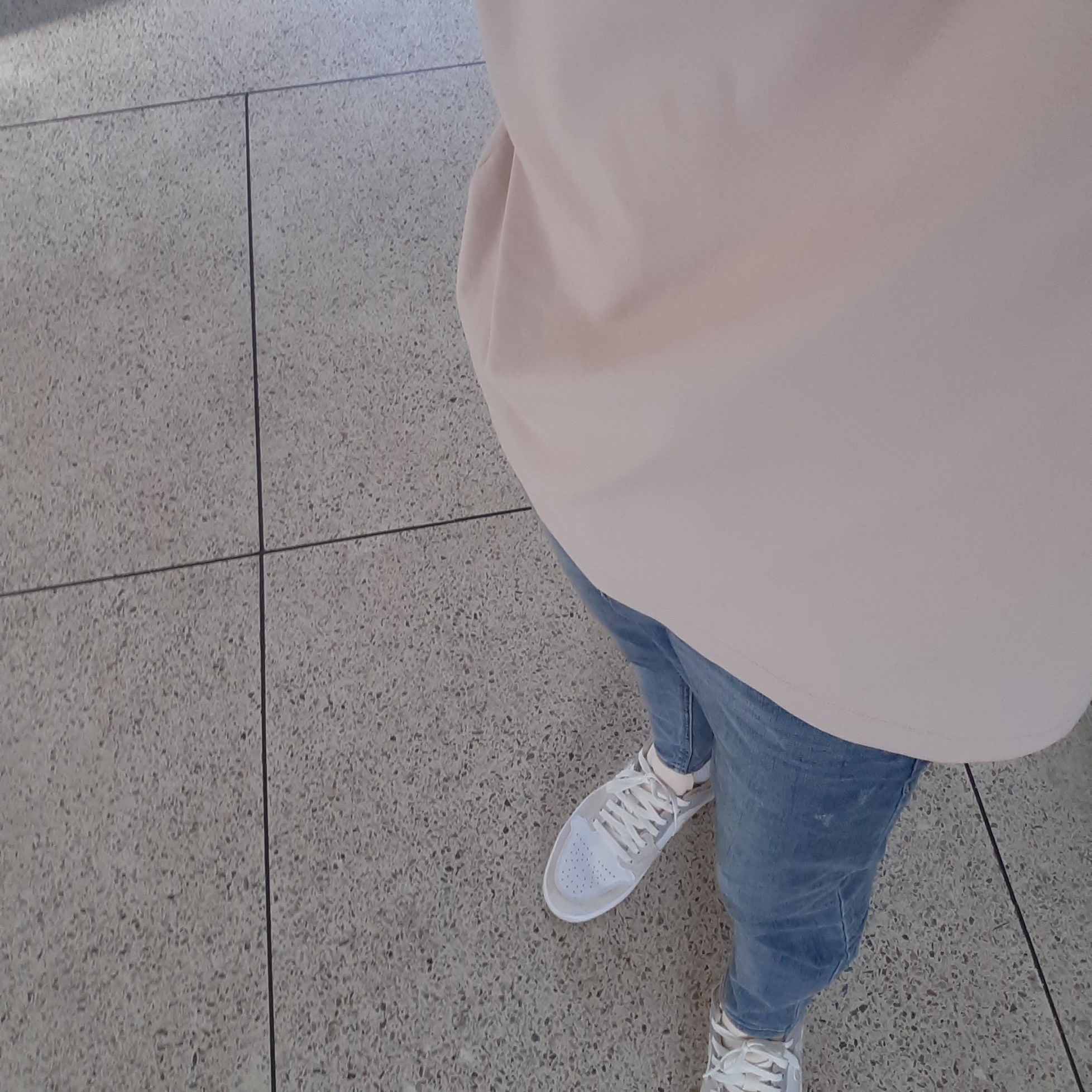 (@macaronron) 님의 게시물 | KREAM