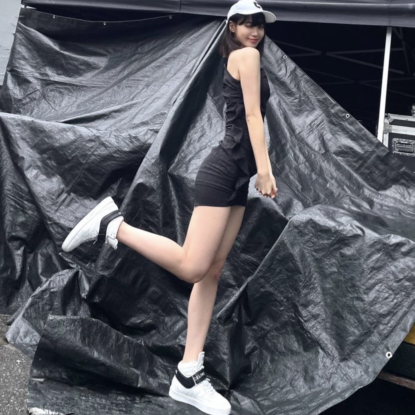 (@danielwcho) 님의 게시물 | KREAM