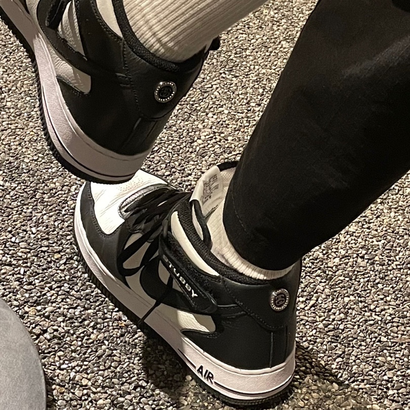 (@udd5pc) 님의 게시물 | KREAM