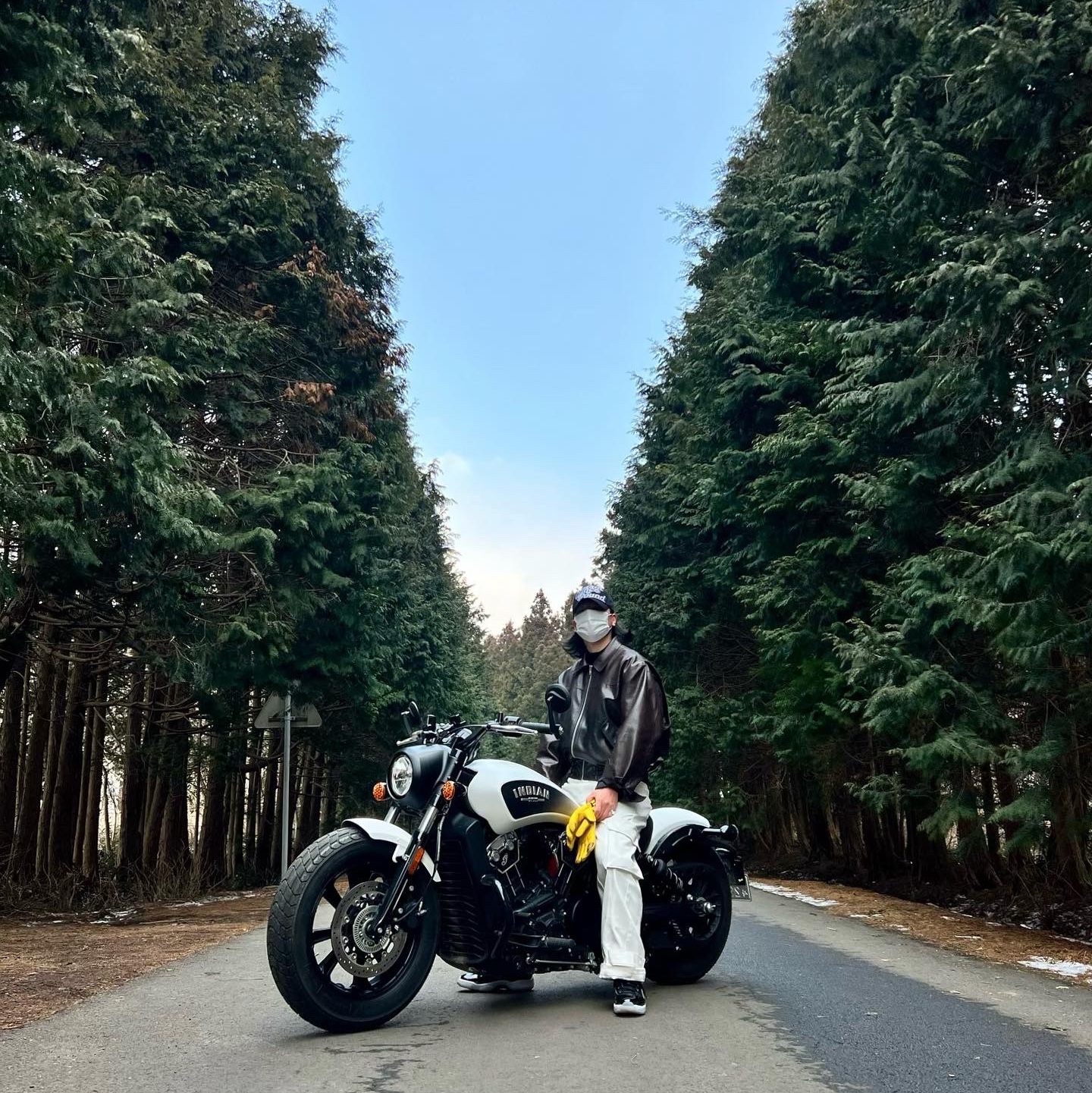 융밍 (@29kgold) 님의 게시물 | KREAM