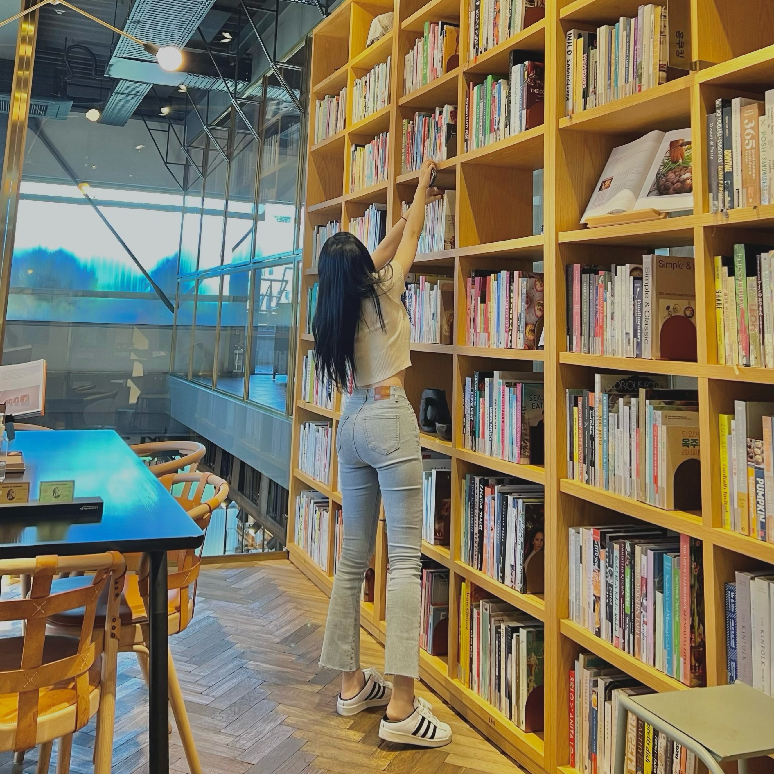 이구름 (@2gureum) 님의 게시물 | KREAM