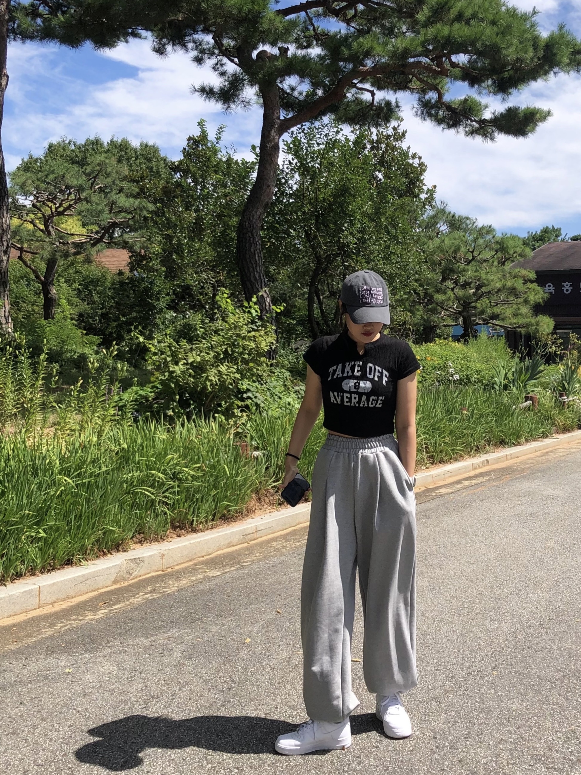 쩨서딘 (@seo._.jini) 님의 게시물 | KREAM