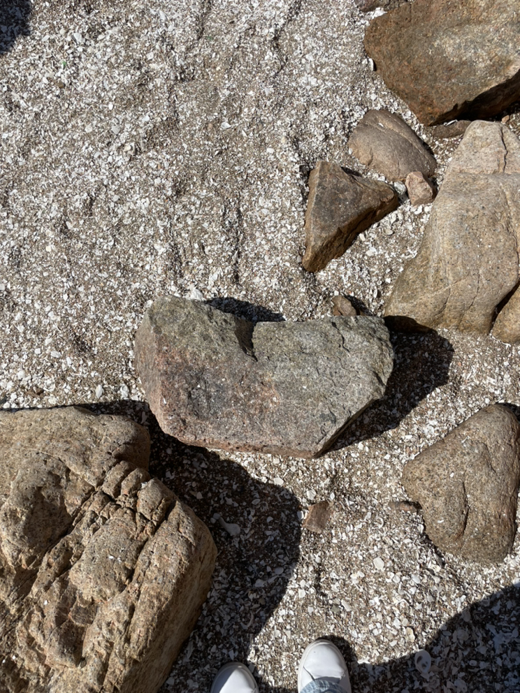 happy (@happy0) 님의 게시물 | KREAM