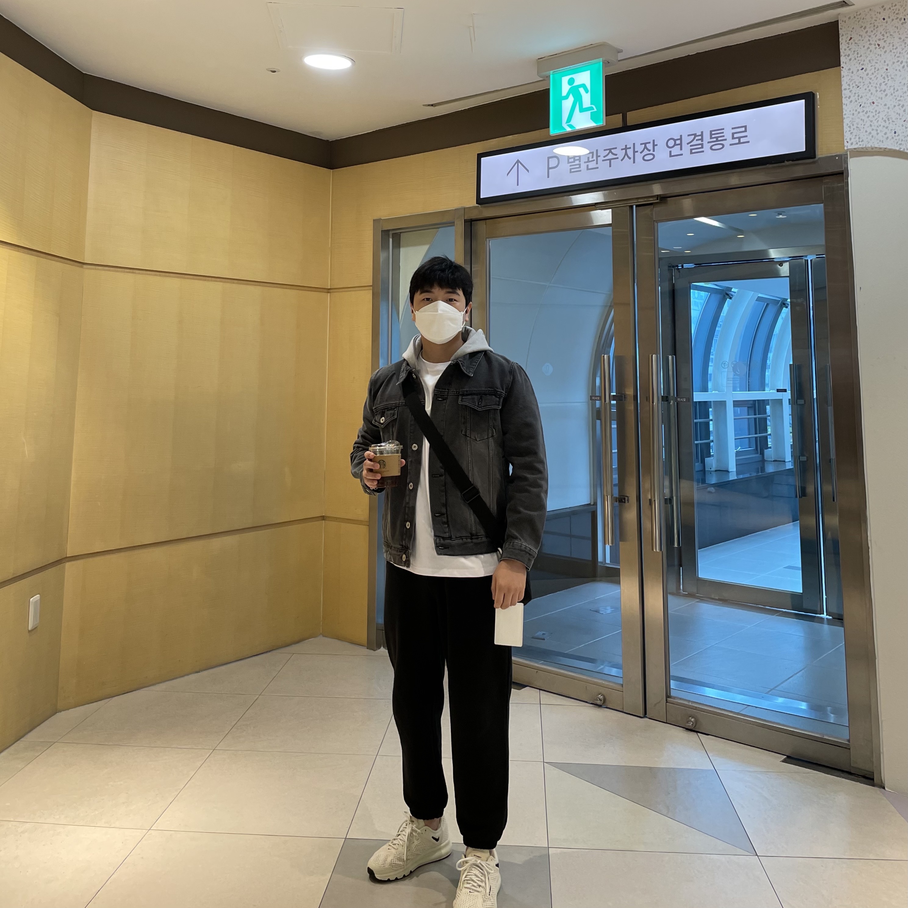 헌도 (@_1cheon) 님의 게시물 | KREAM