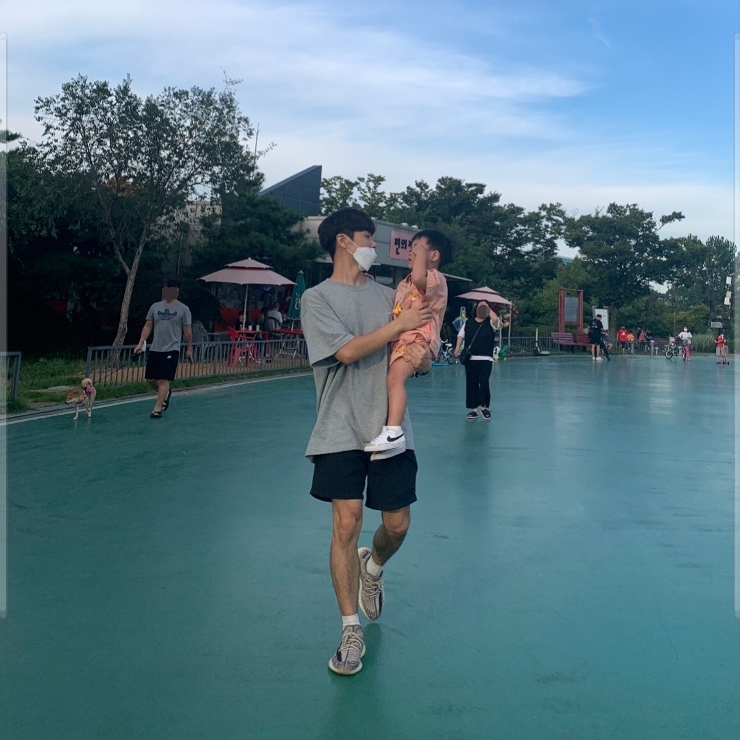 박기용 (@park_ki_yong) 님의 게시물 | KREAM