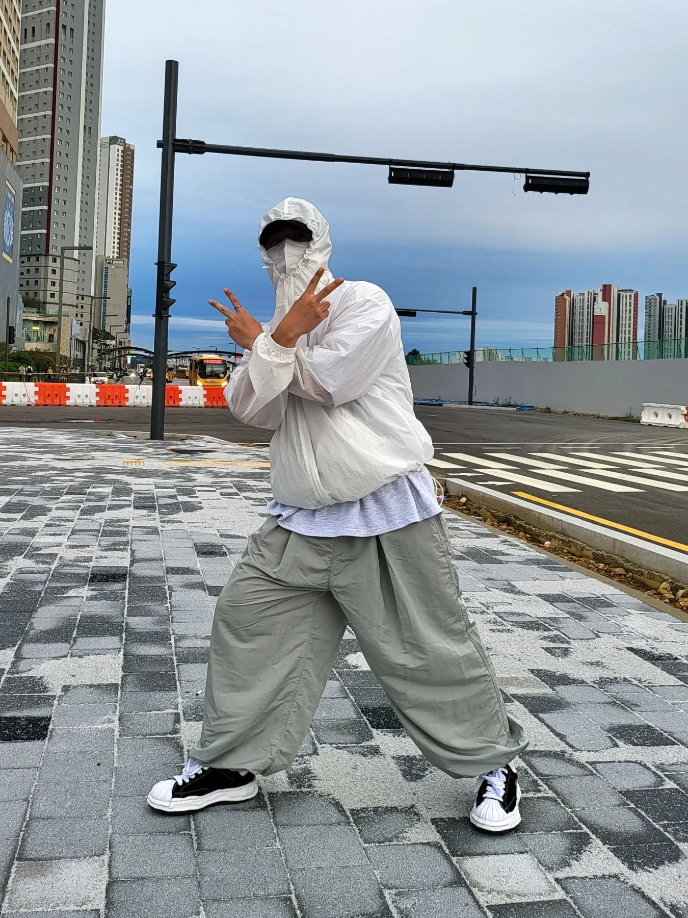 🚶🏻 (@phw55) 님의 게시물 | KREAM